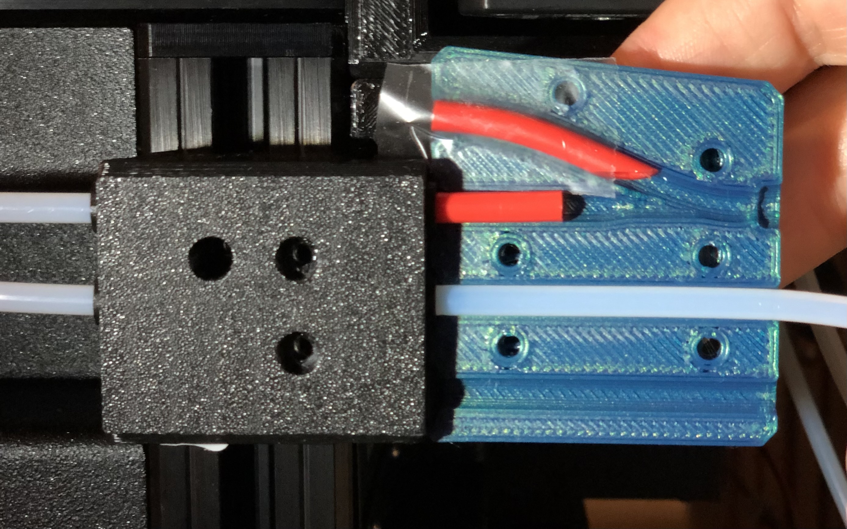 Bowden Y-splitter for XL by Per S. | Download free STL model ...
