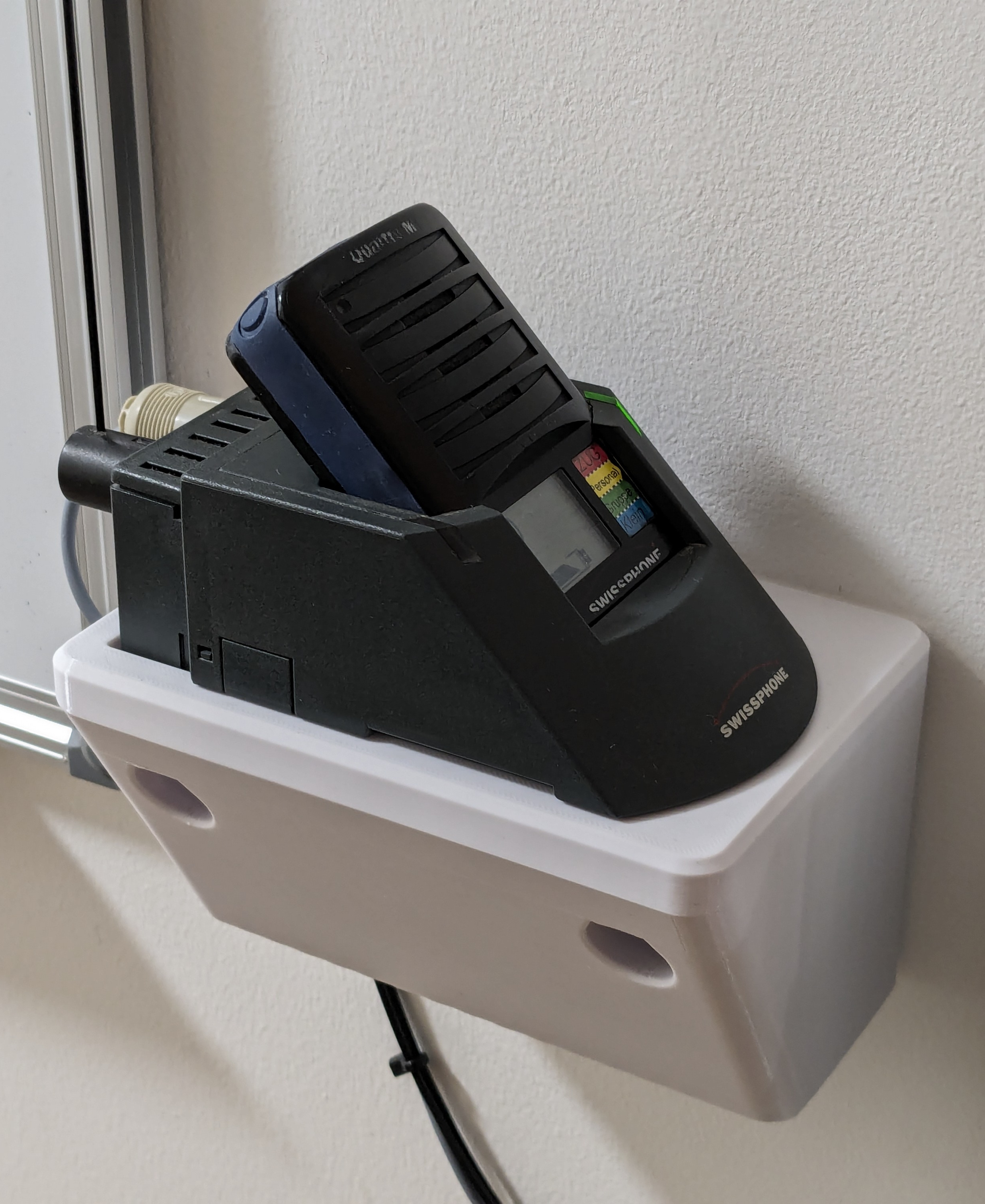 Wall Mount for SWISSPHONE Quattro LGRA Charging Station by rahix ...