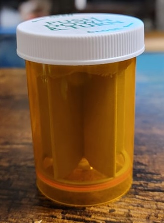 20 Dram Pill Bottle Divider by Utahn | Download free STL model ...