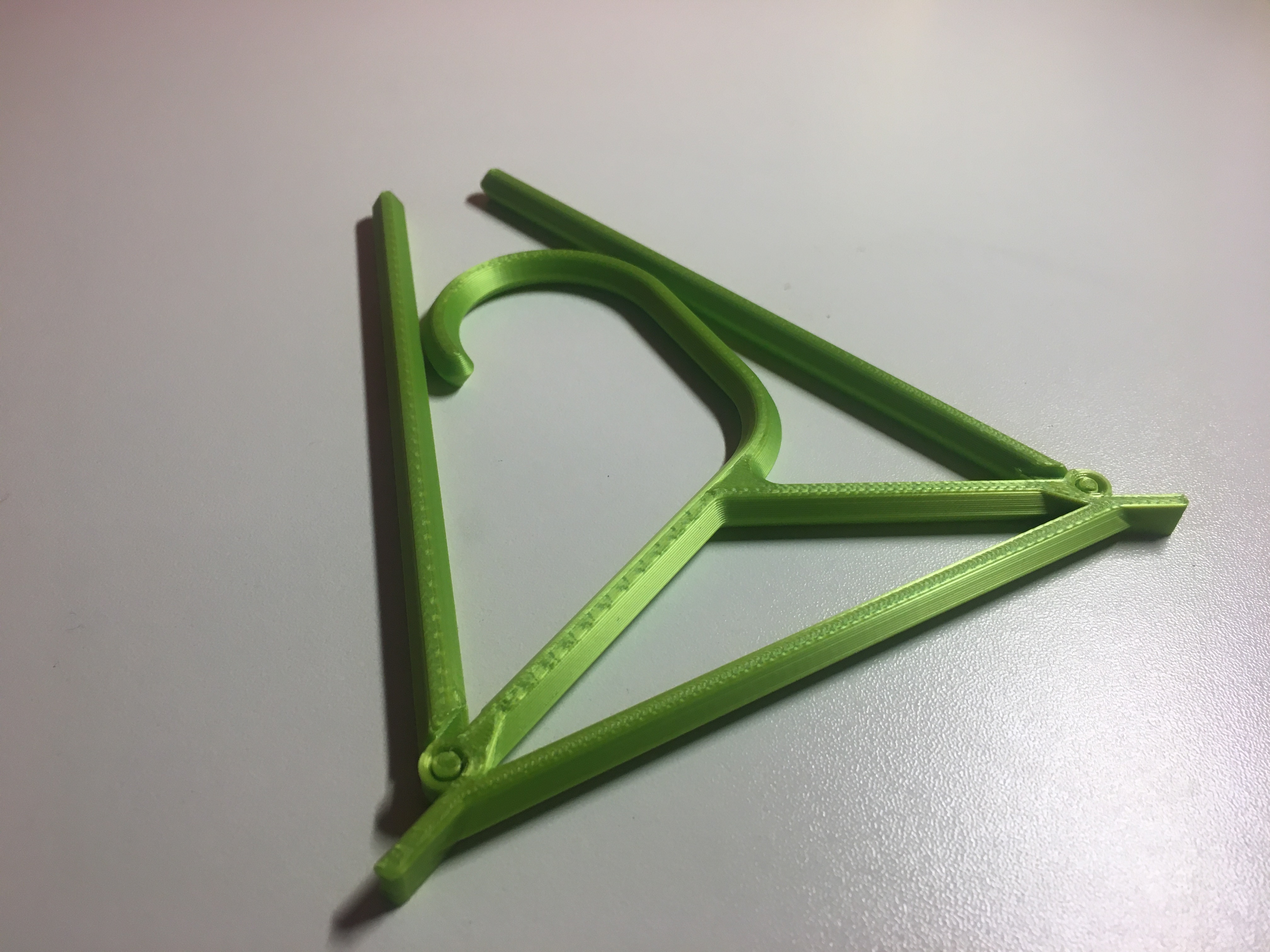 Collapsible Travel Hanger (Print in Place) by FrenchFriesDerp ...