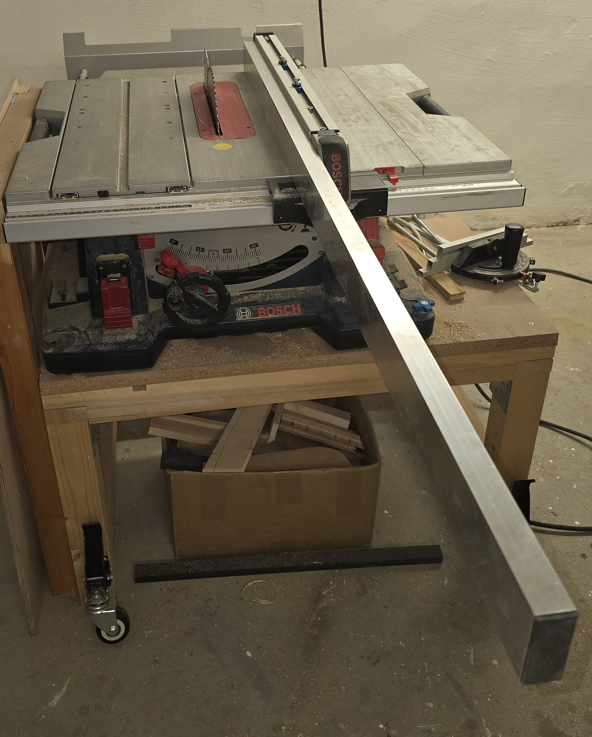 Bosch GTS XC10 parallel guide extension by VSdesign | Download free STL model | Printables.com