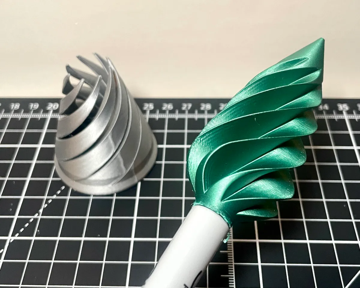 Helix Screw Sharpie Cap/Stand by cartyski | Download free STL model ...