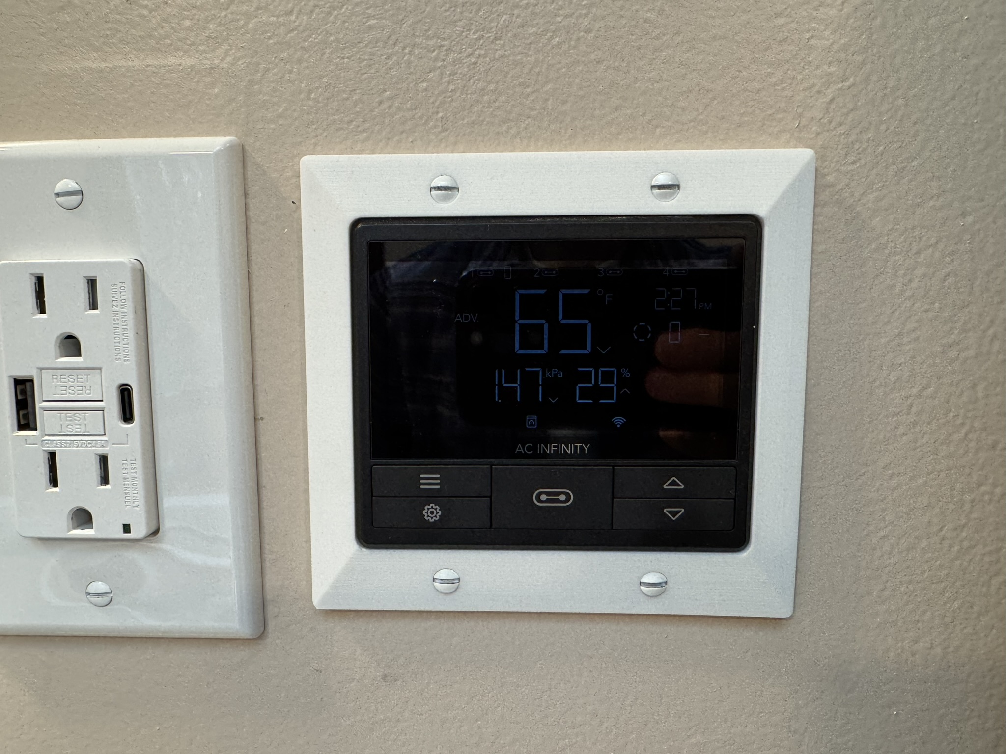 Recessed old work box for AC Infinity Controller 69 by yachius ...