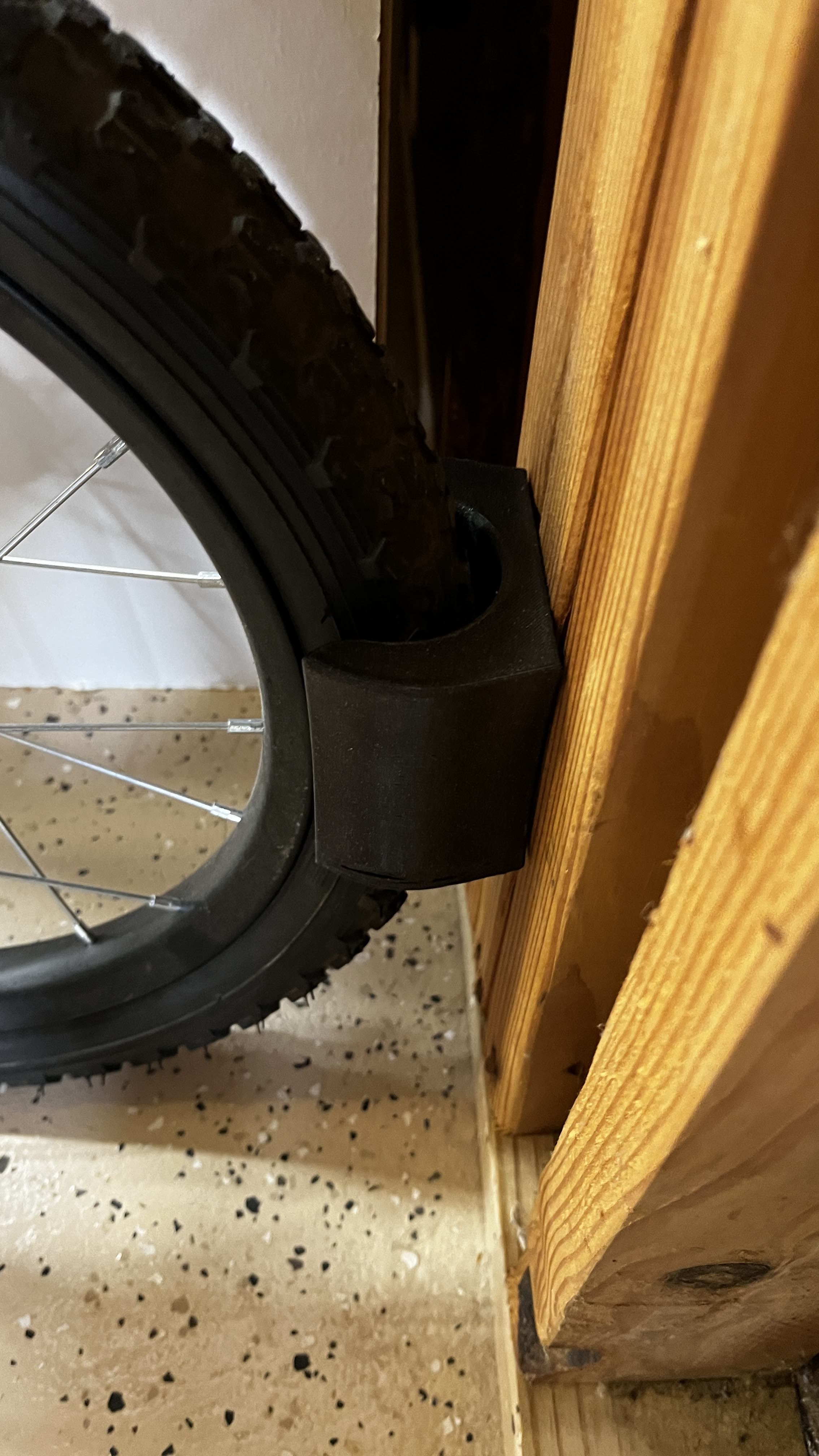 Bike Wall Mount Stand por Rafa | Descargar modelo STL gratuito | Printables.com