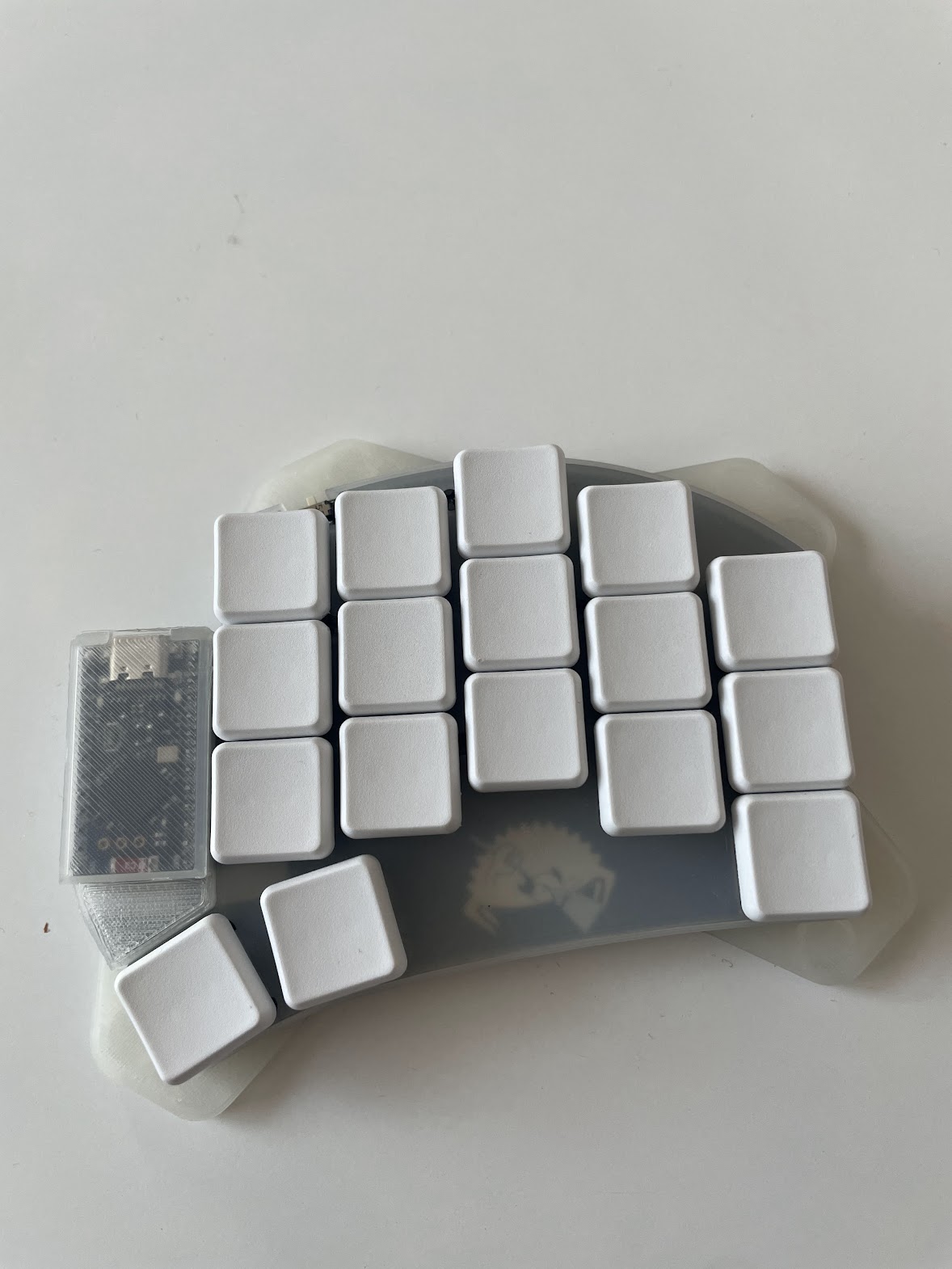 Ferris Sweep split keyboard case magnetic case v2 by kibk | Download ...