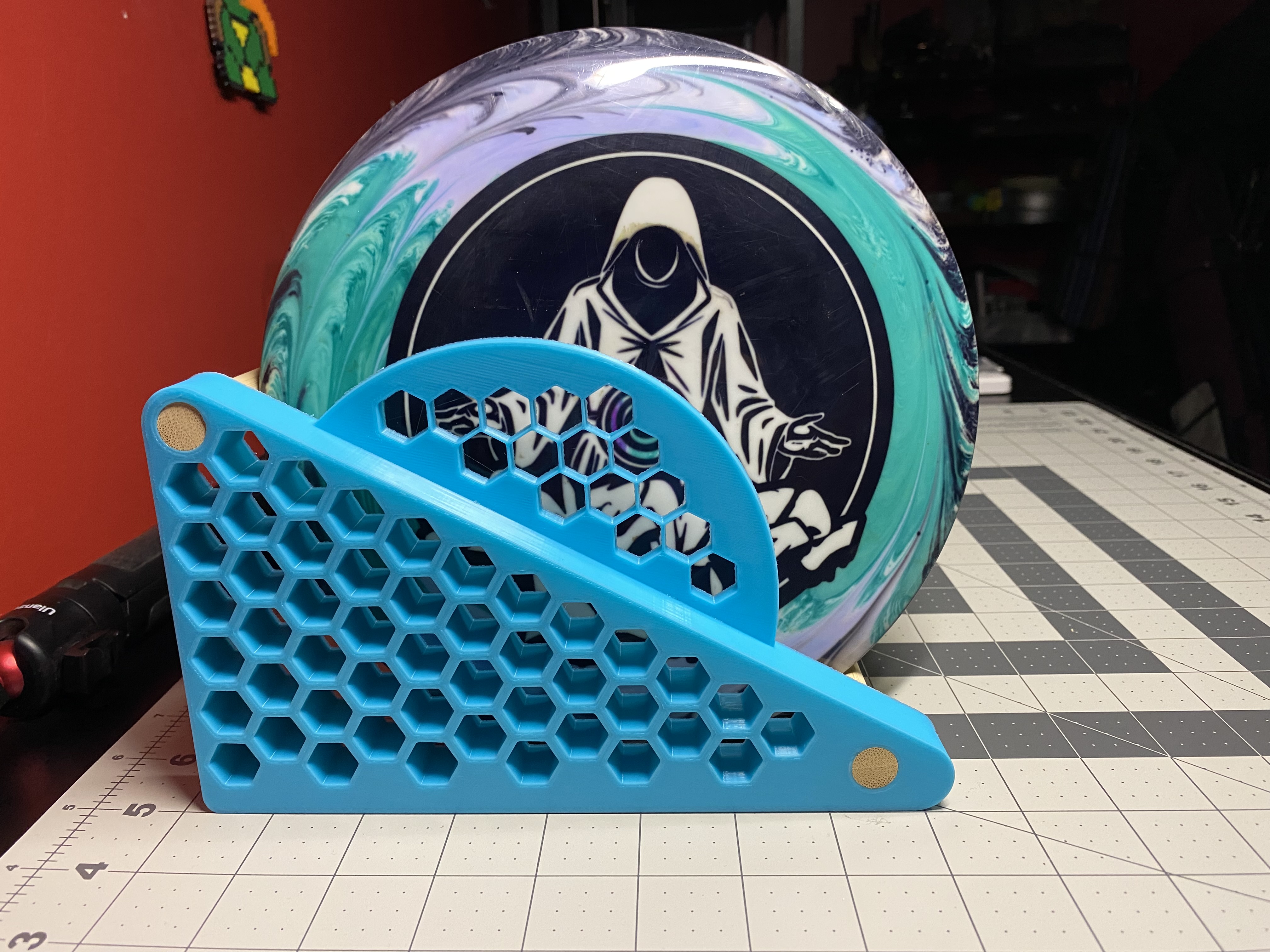 Disc Rack for Shelf Storage by Dustin Burrows | Download free STL model ...