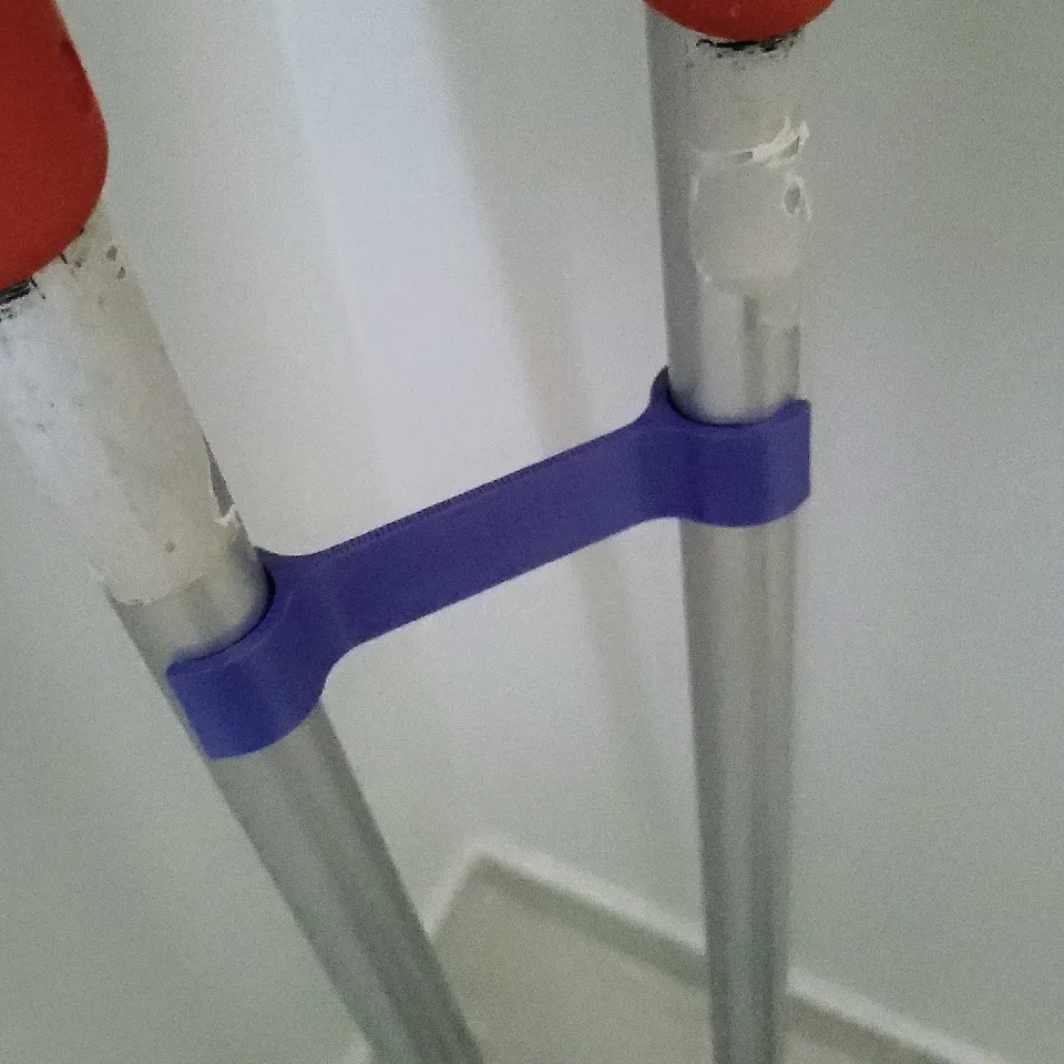 Crutches Clip by Leonard Kessler | Download free STL model | Printables.com