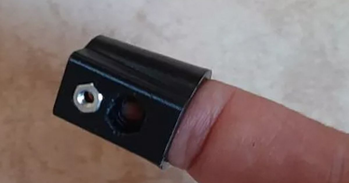 Fingertip Nut Holder by Allemool | Download free STL model | Printables.com