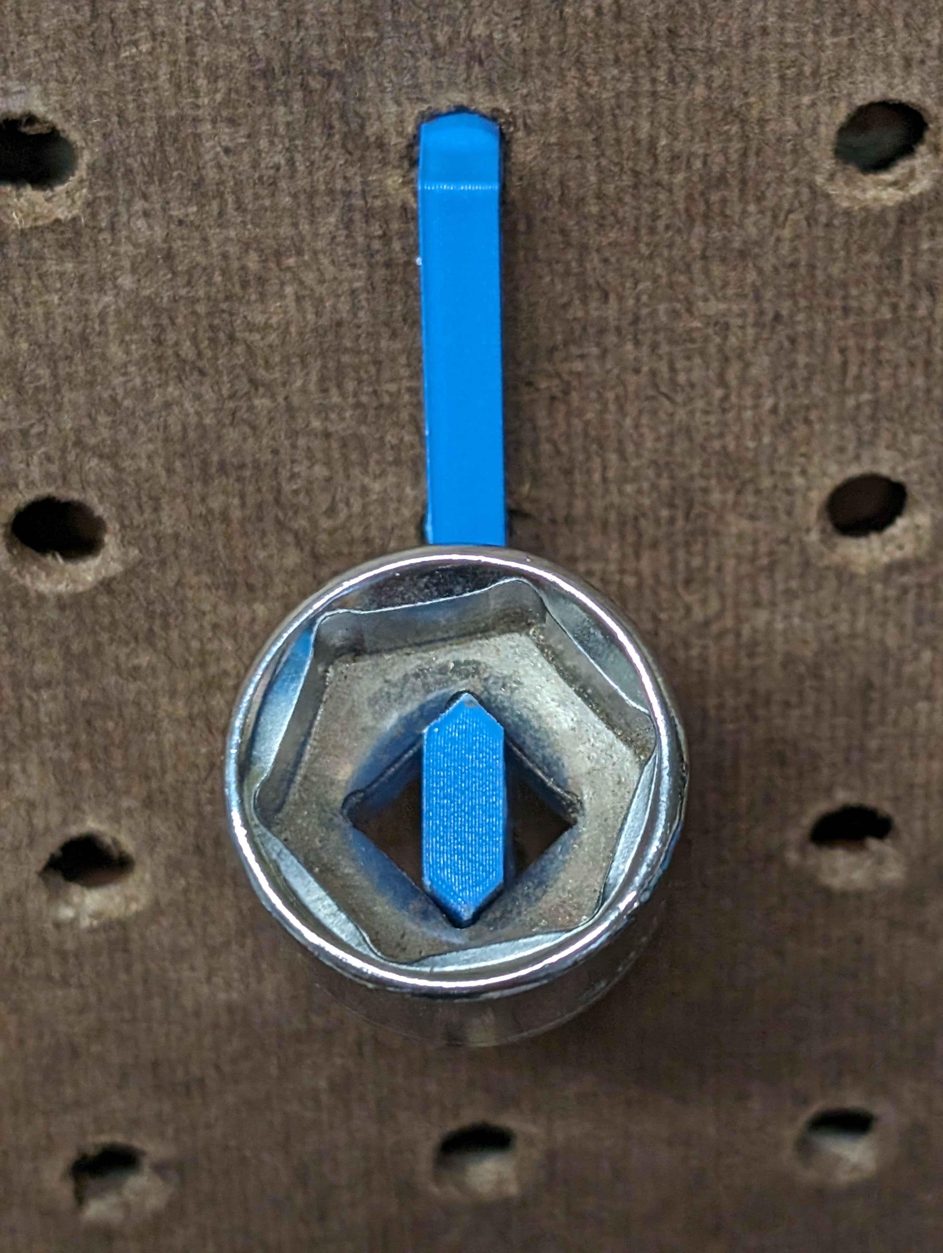 Pegboard Hook for 3/8in socket by SailorJerry | Download free STL model ...