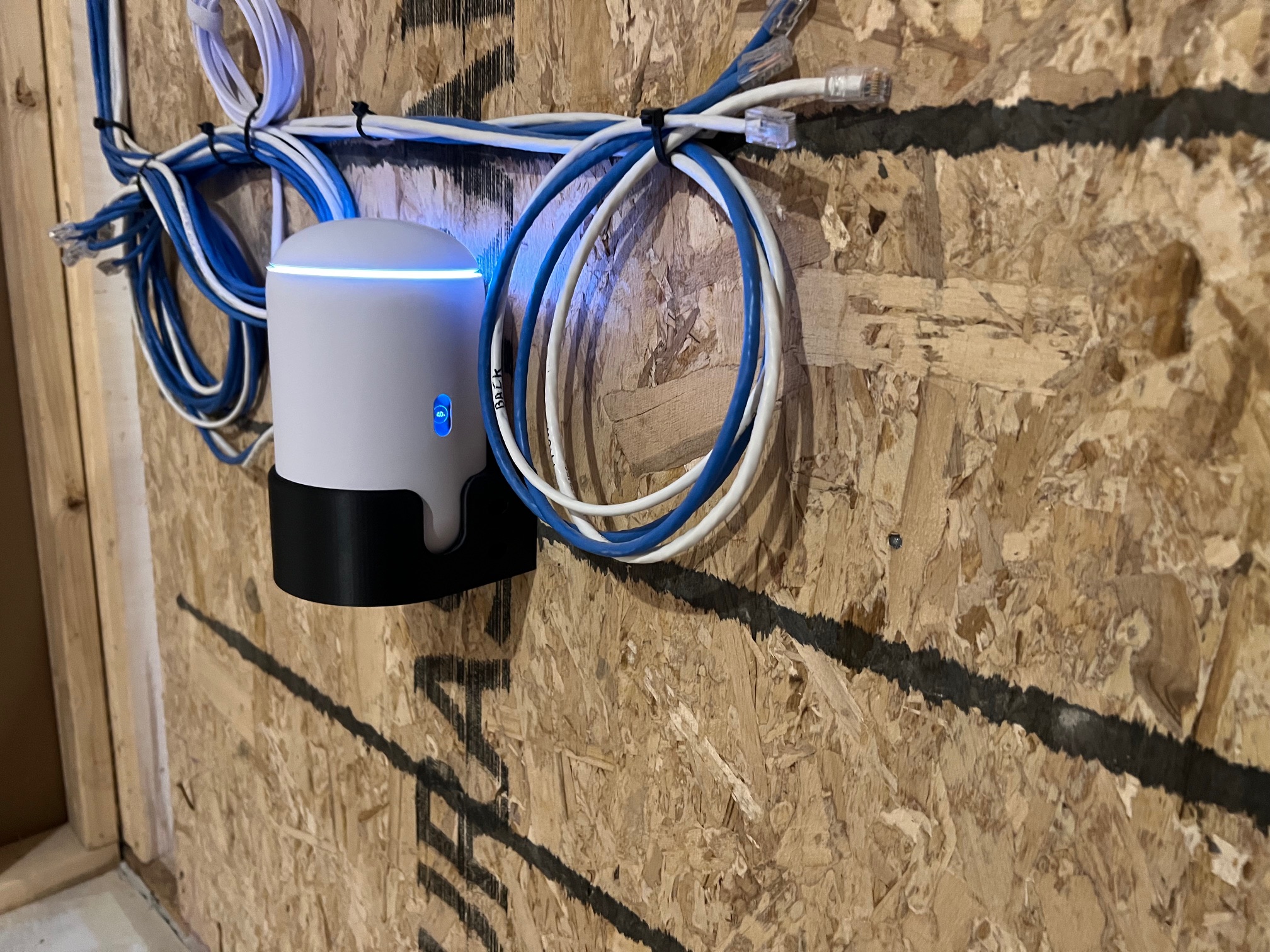 UniFi Dream Router Wall Mount by Moxneo | Download free STL model ...