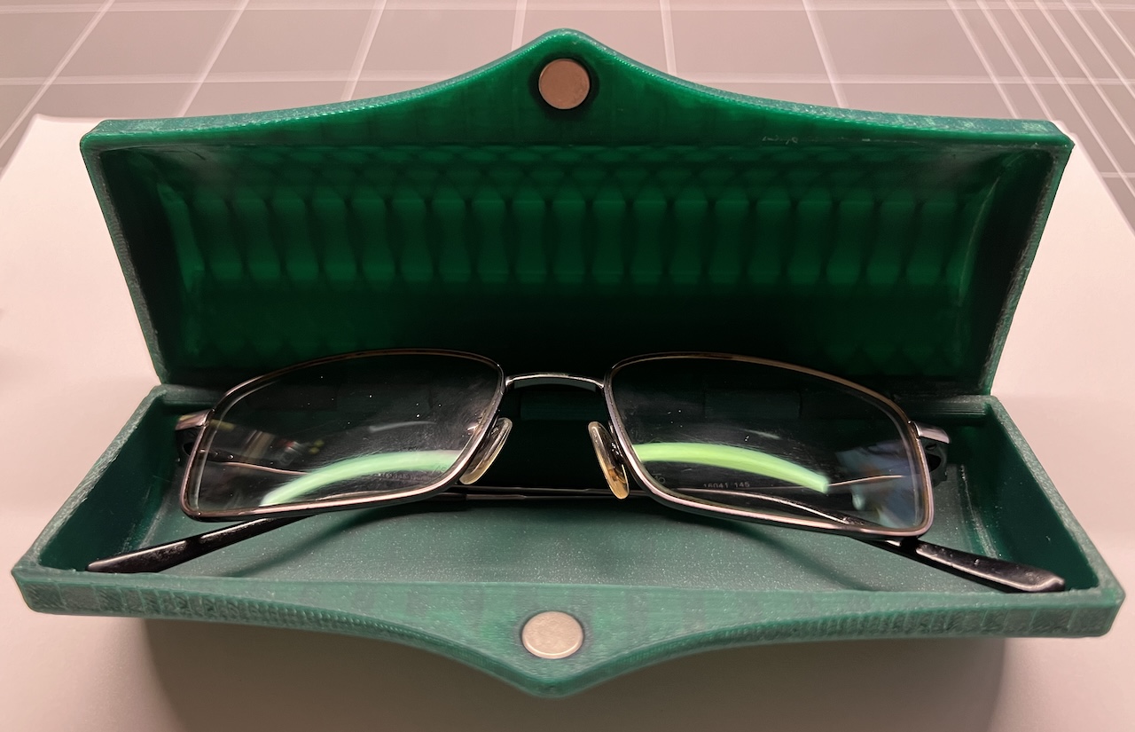 Spectacles Case by muddymaker | Download free STL model | Printables.com