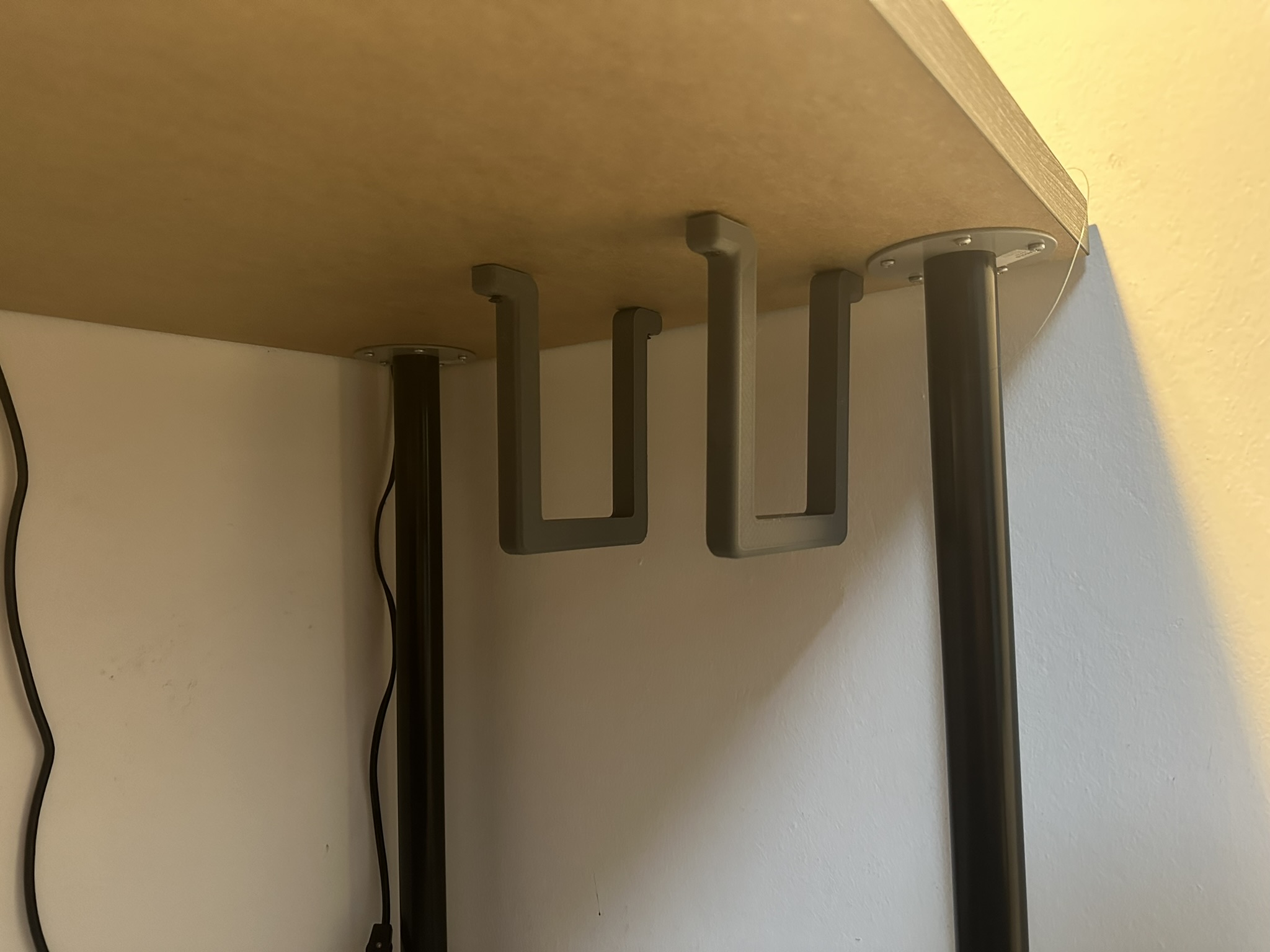 Under desk UPS support by Fitangano | Download free STL model ...