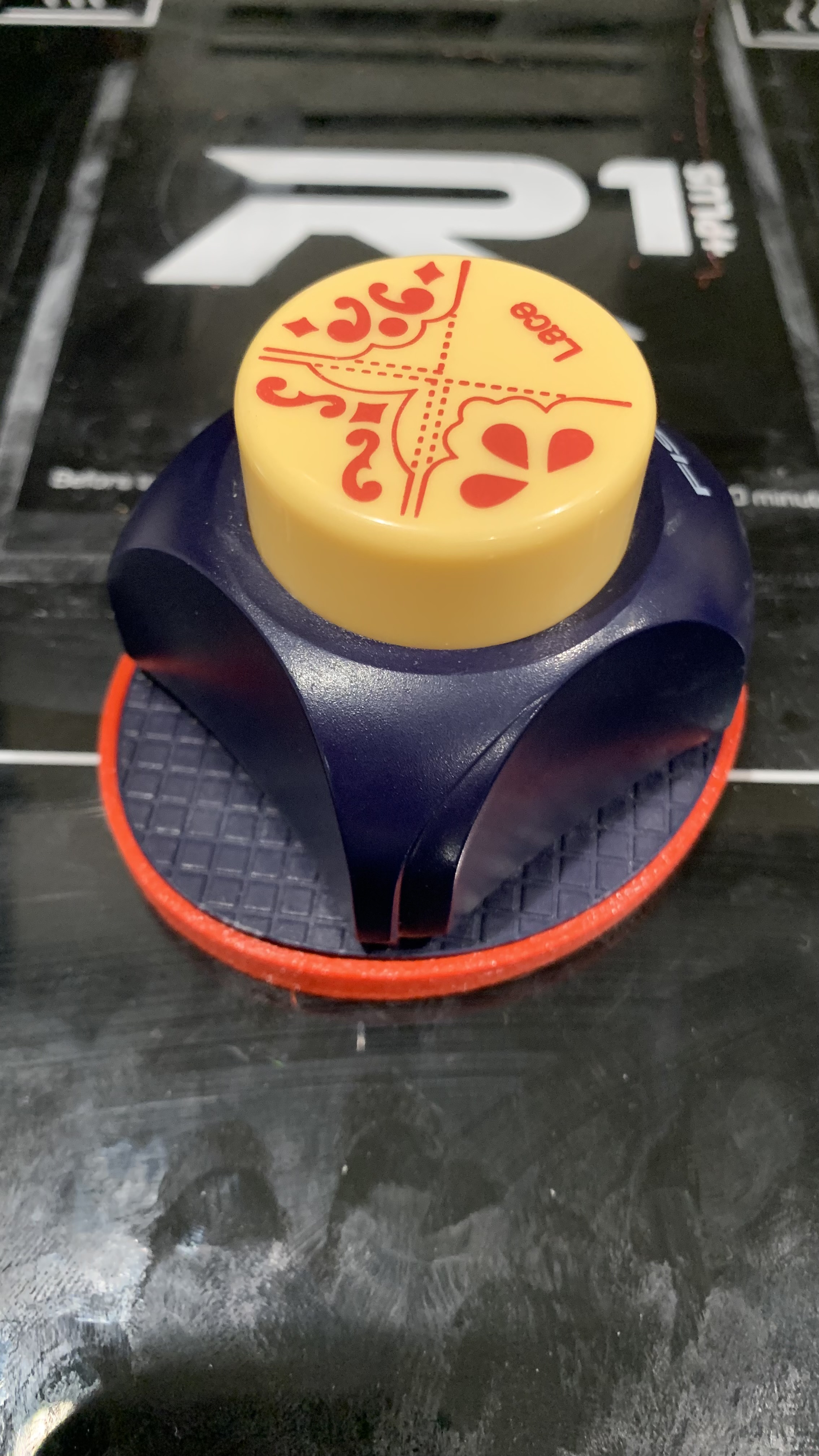 Fiskars Corner Punch Base by MyWay2Build | Download free STL model ...