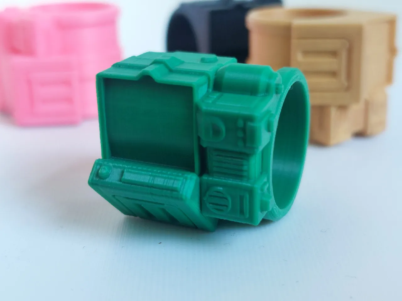 Fallout Pip-Boy Ring - 0.2 Nozzle by Recko | Download free STL model ...