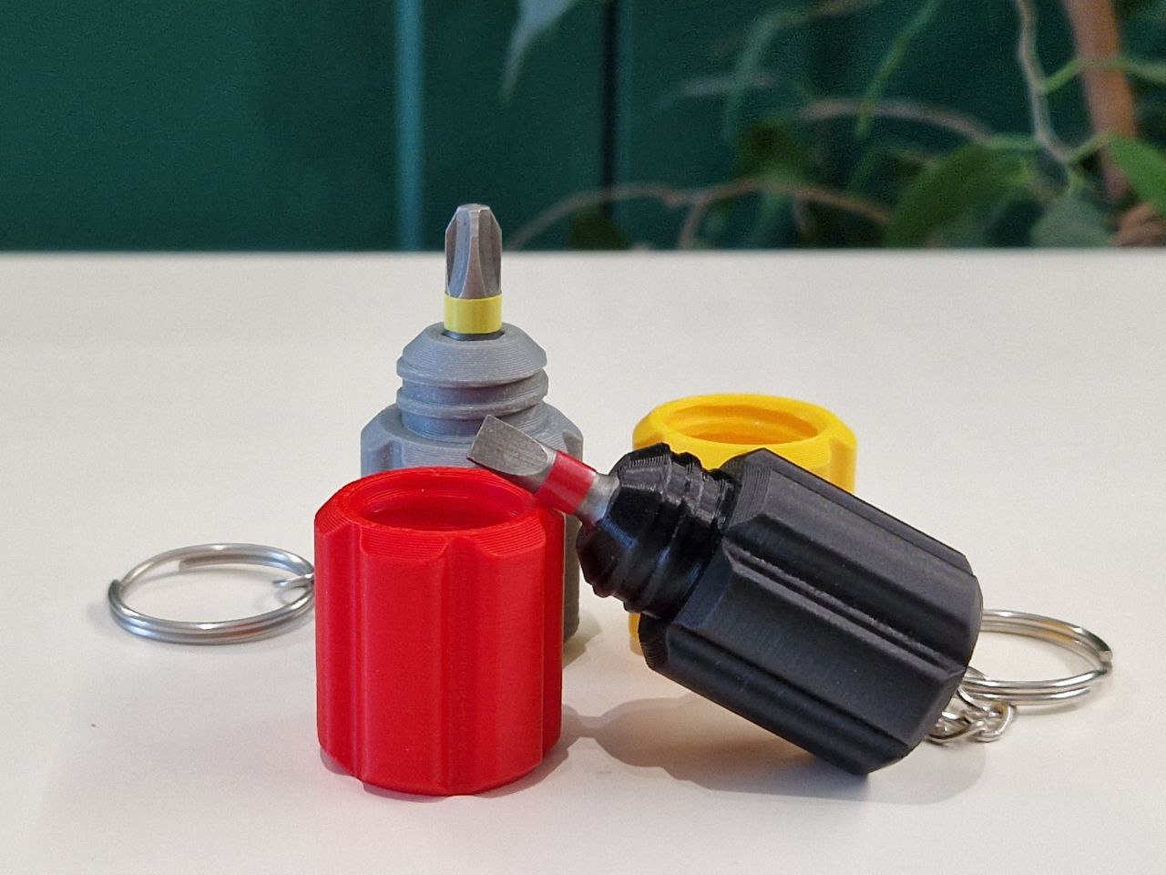Screwdriver Keychain (Bit Holder) by Hodzinets | Download free STL ...