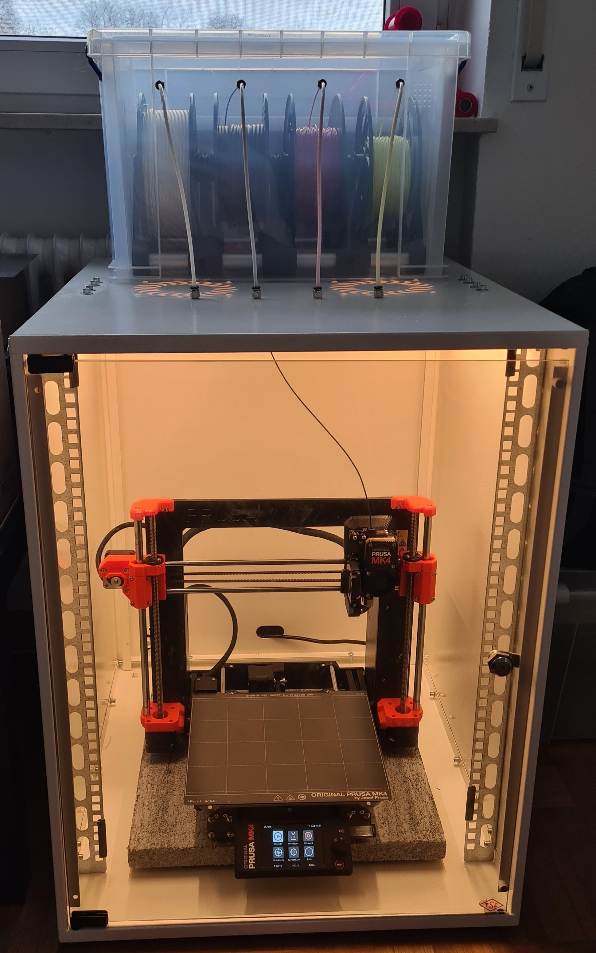 Low friction filament holder by grosdode | Download free STL model ...