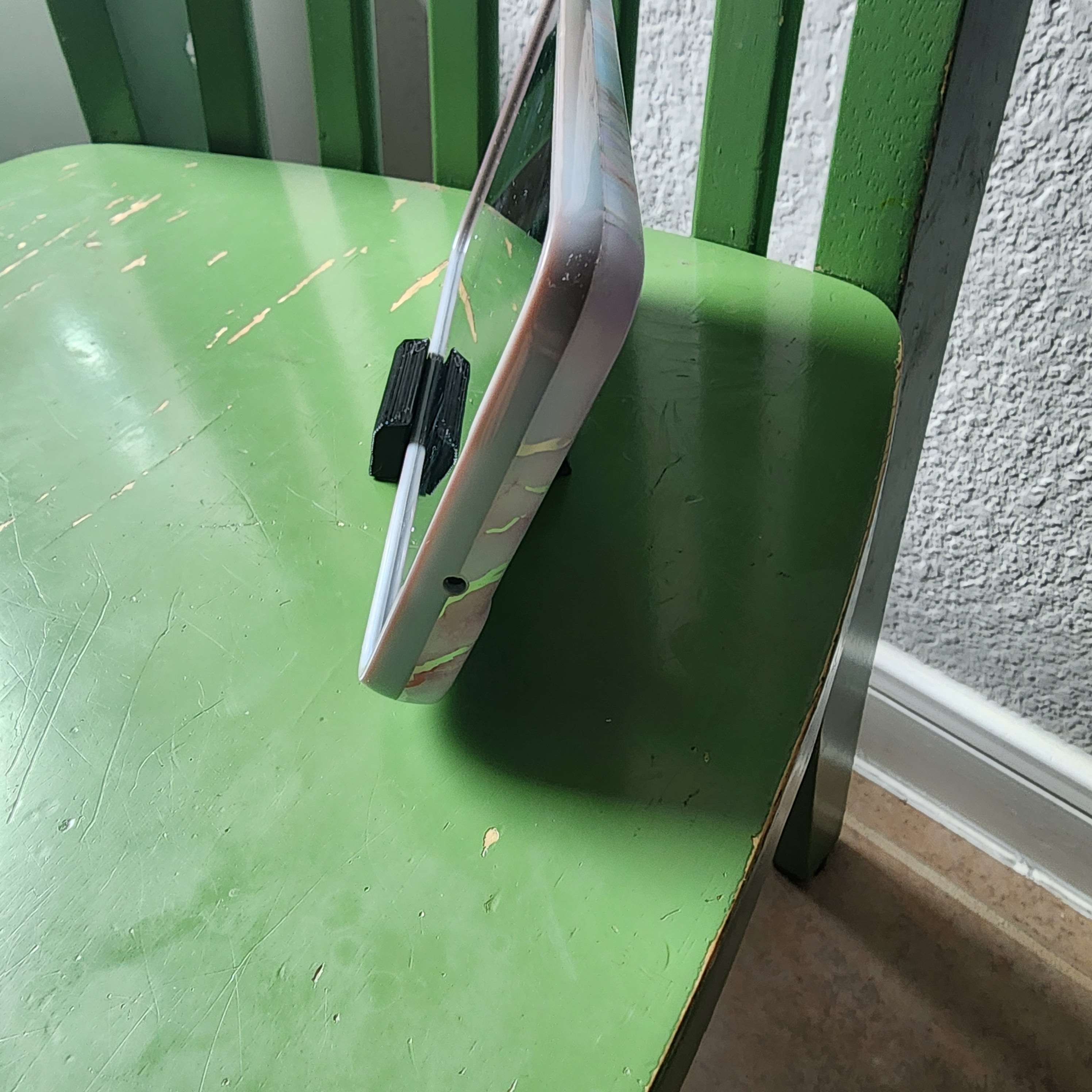 Compact Landscape Phone Stand by Its_T_Train | Download free STL model ...