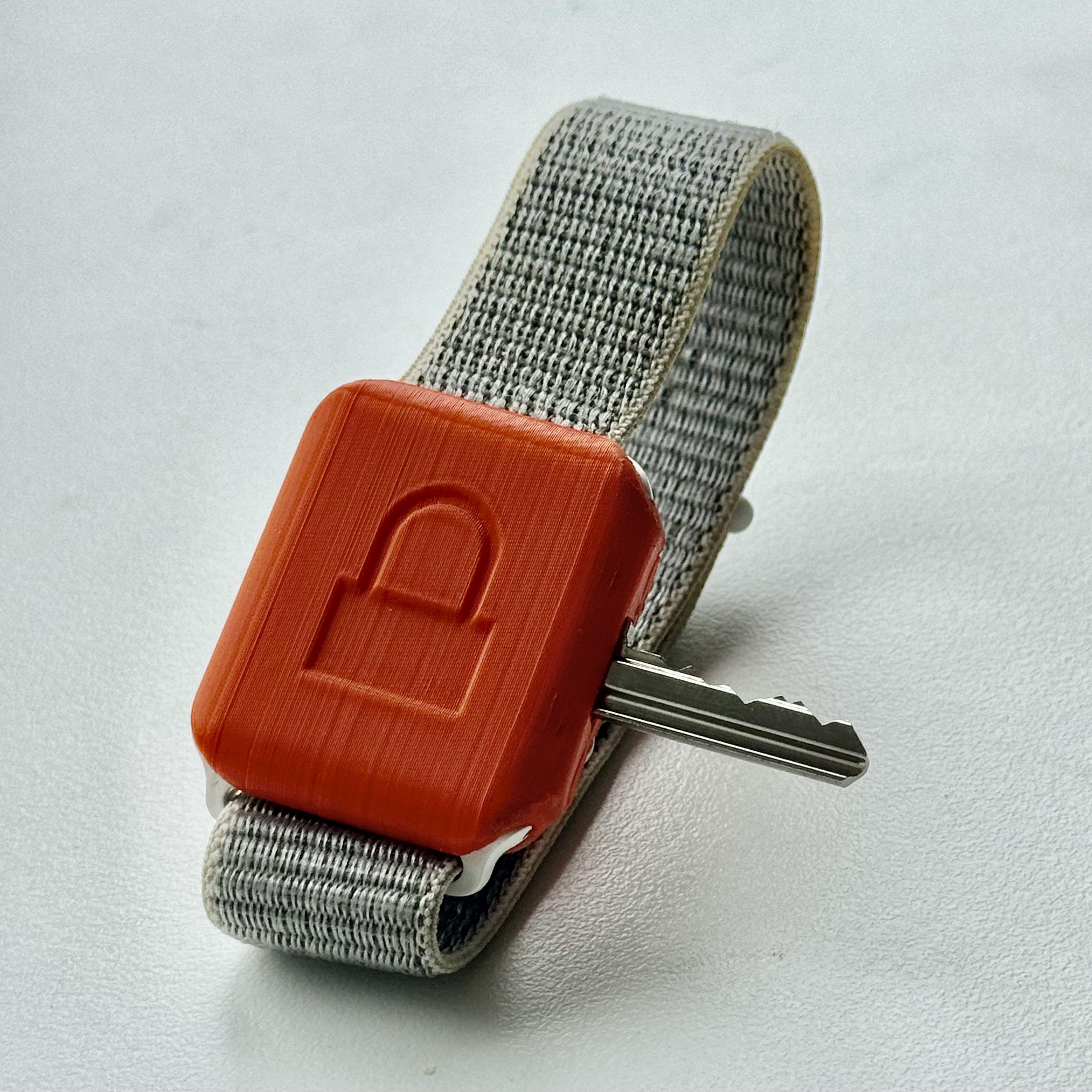 Apple Watch Gym Key Holder by woelpi | Download free STL model ...
