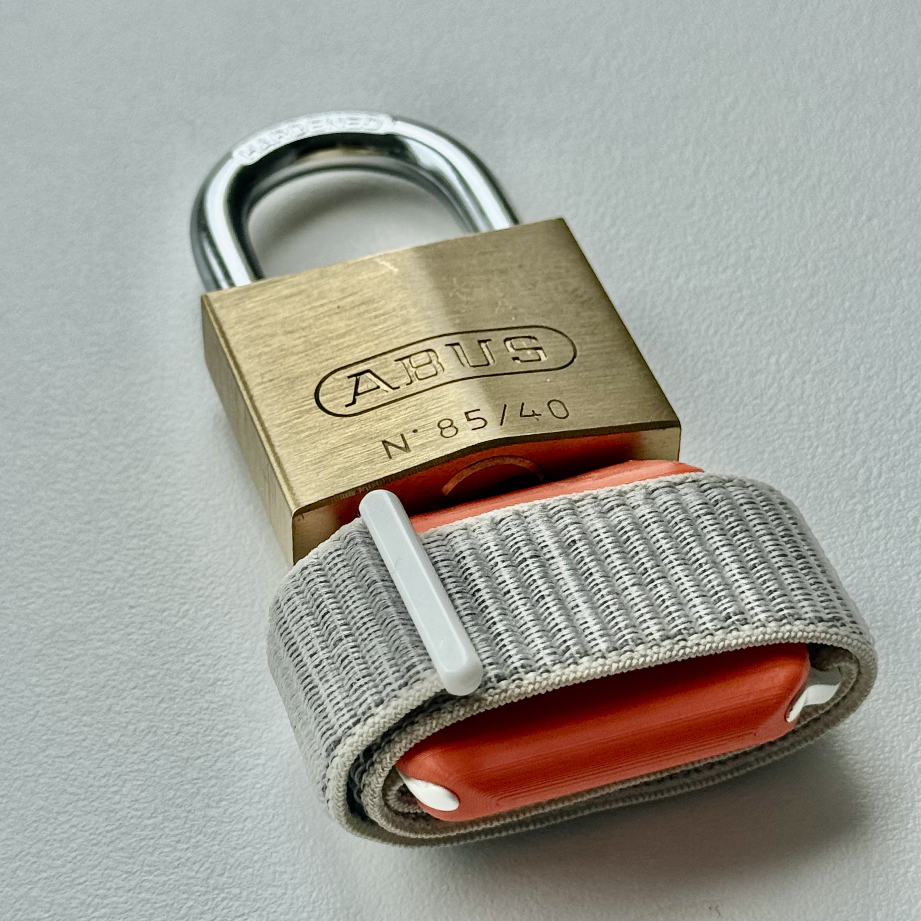 Apple Watch Gym Key Holder by woelpi | Download free STL model ...