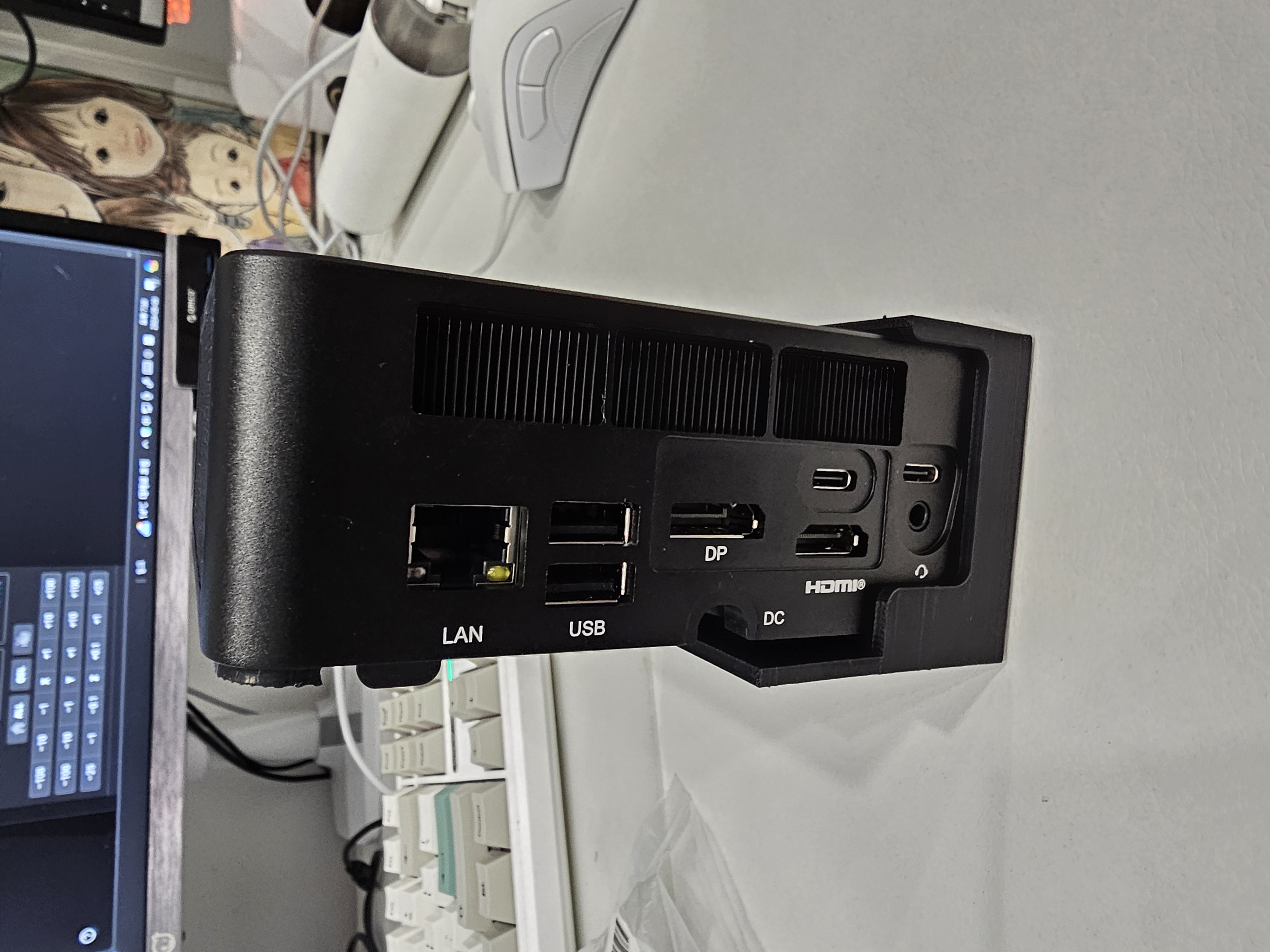 beelink SER7 underdesk screw using mount by Frogree | Download free STL ...