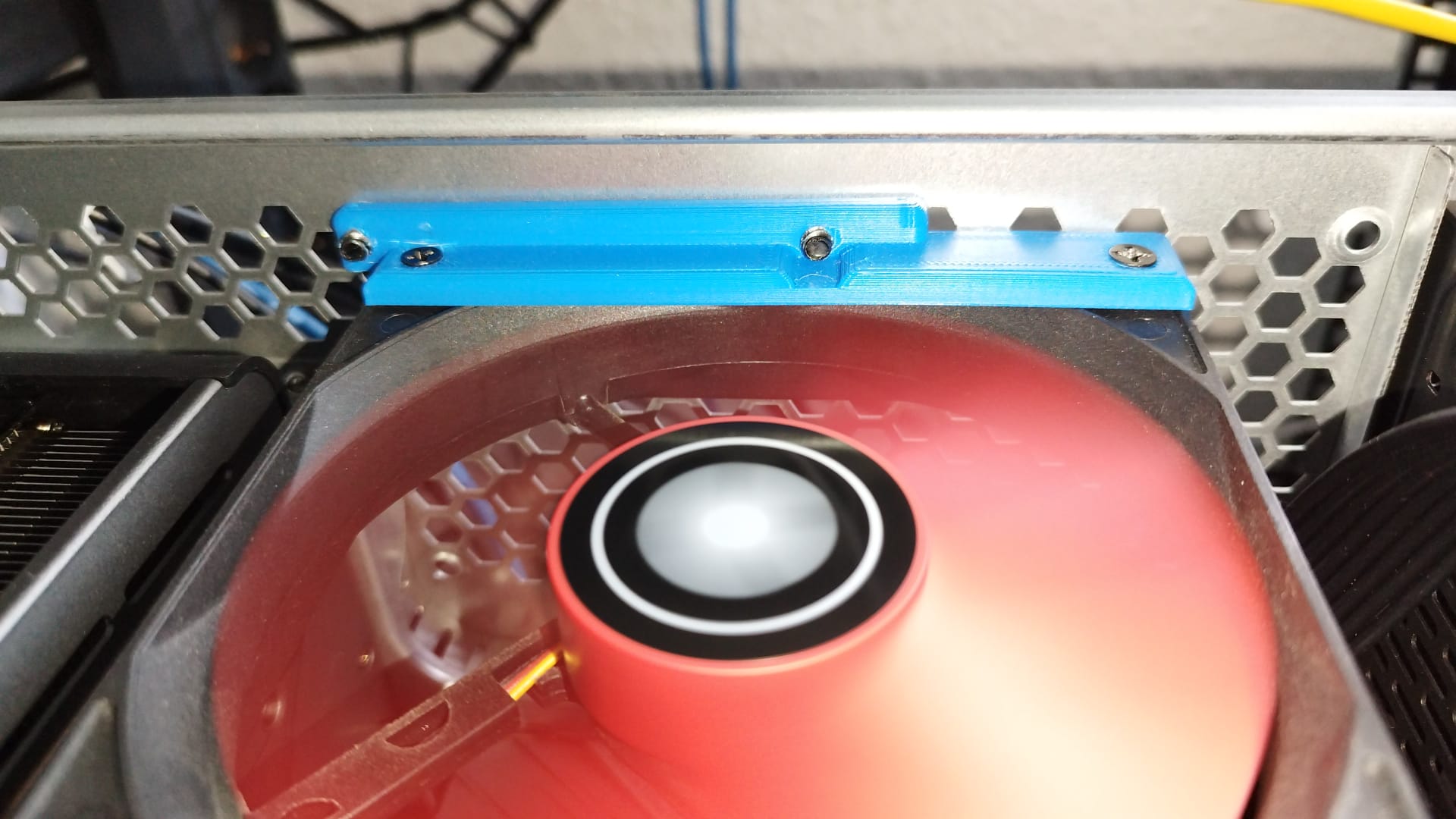 90 degree, 80mm to 120mm fan adapter by DVU | Download free STL model ...