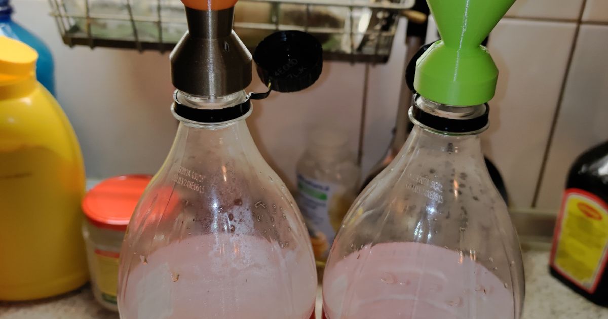 threaded funnel/ trychtýř se závitem by Outsider | Download free STL ...