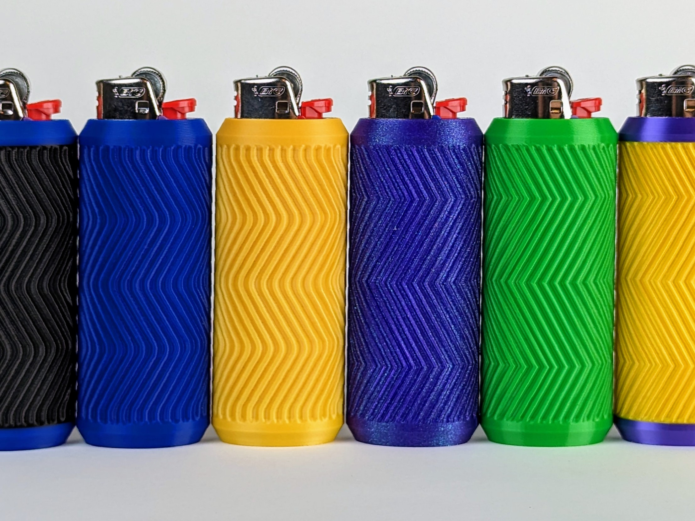 Bic Lighter Sleeve 2.0 | Curvy Pointy Zigzags by Grandpa 3DPrints ...