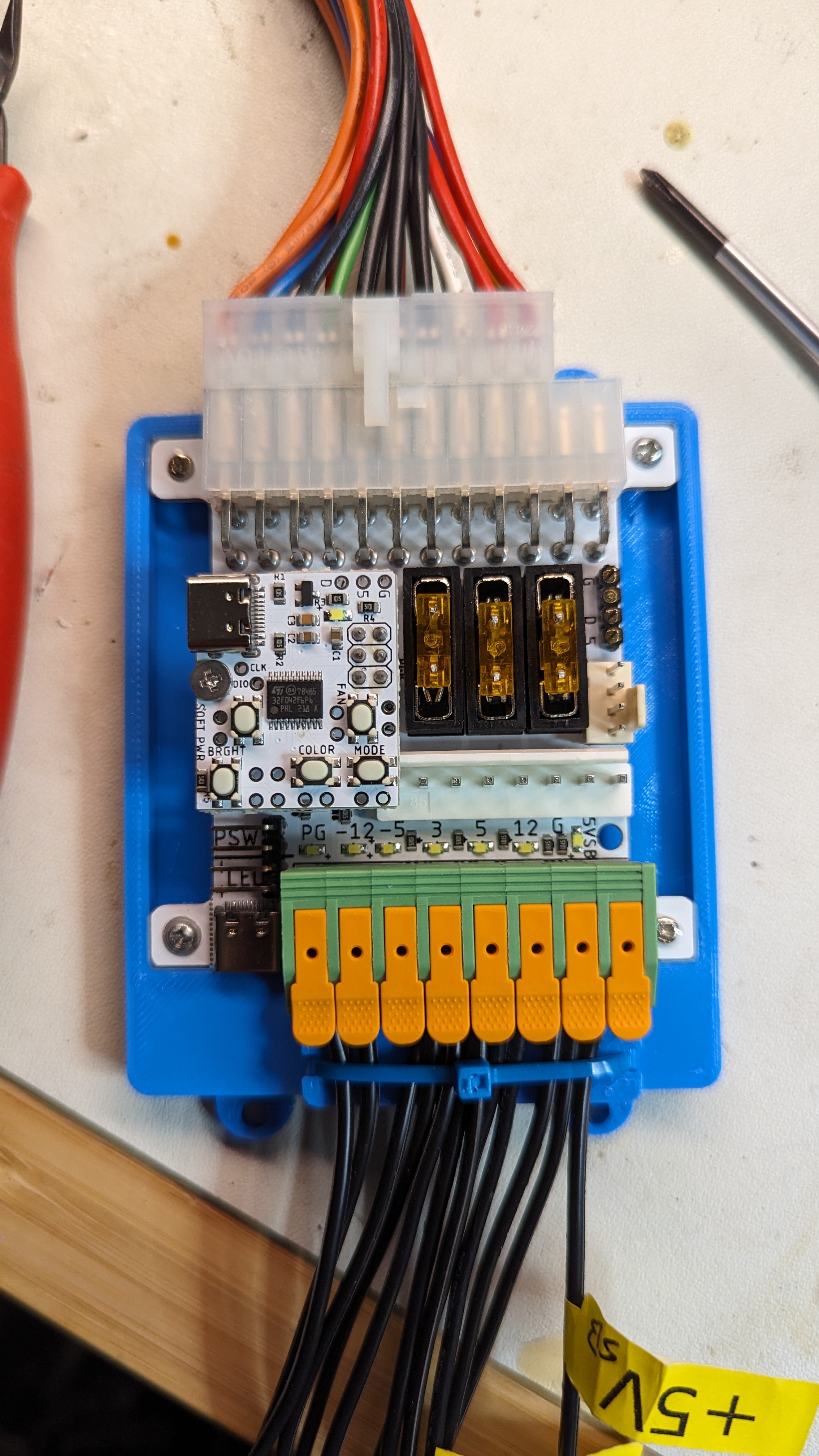 Circuit board mount for the ATX4VC by kjoh | Download free STL model ...