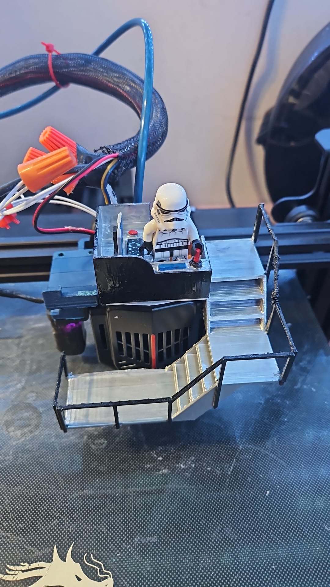 Ender 3 mini figure construction shorter platform by Felipe Betancur ...