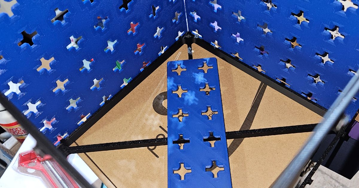 7x7 Box Connectors and 2x7 "shelf" by Deana Duffey | Download free STL ...