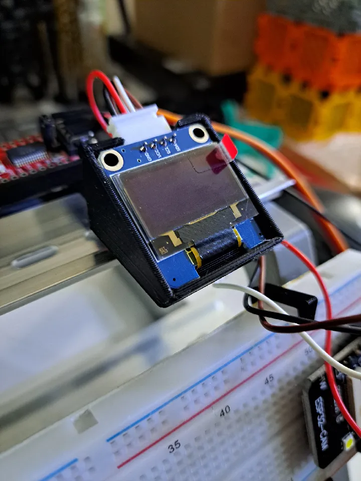 0.96 SSD1306 OLED holder by Paul Corbett | Download free STL model ...