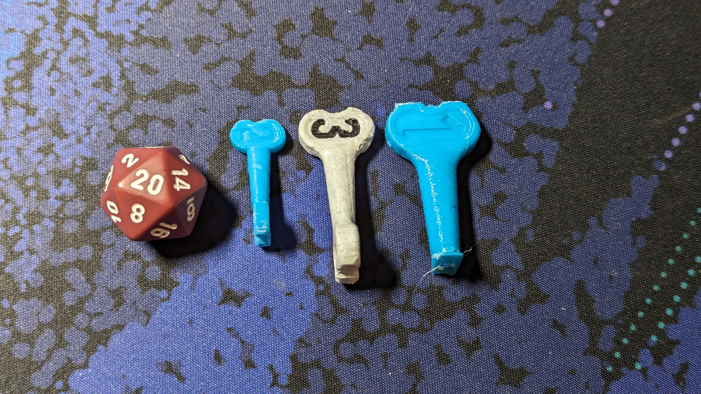 Bone-shaped d4 Die by Grady Delp | Download free STL model | Printables.com