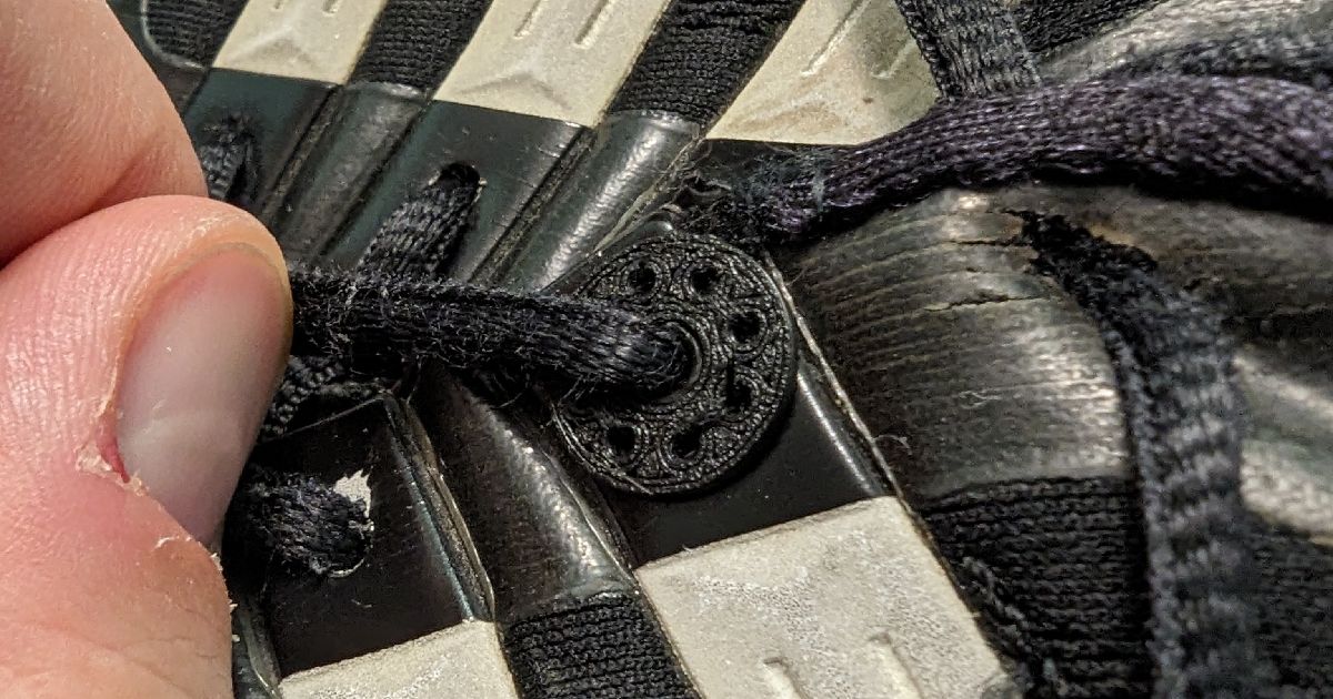 Reinforcement for Broken Eyelet by Lance Erickson | Download free STL model | Printables.com