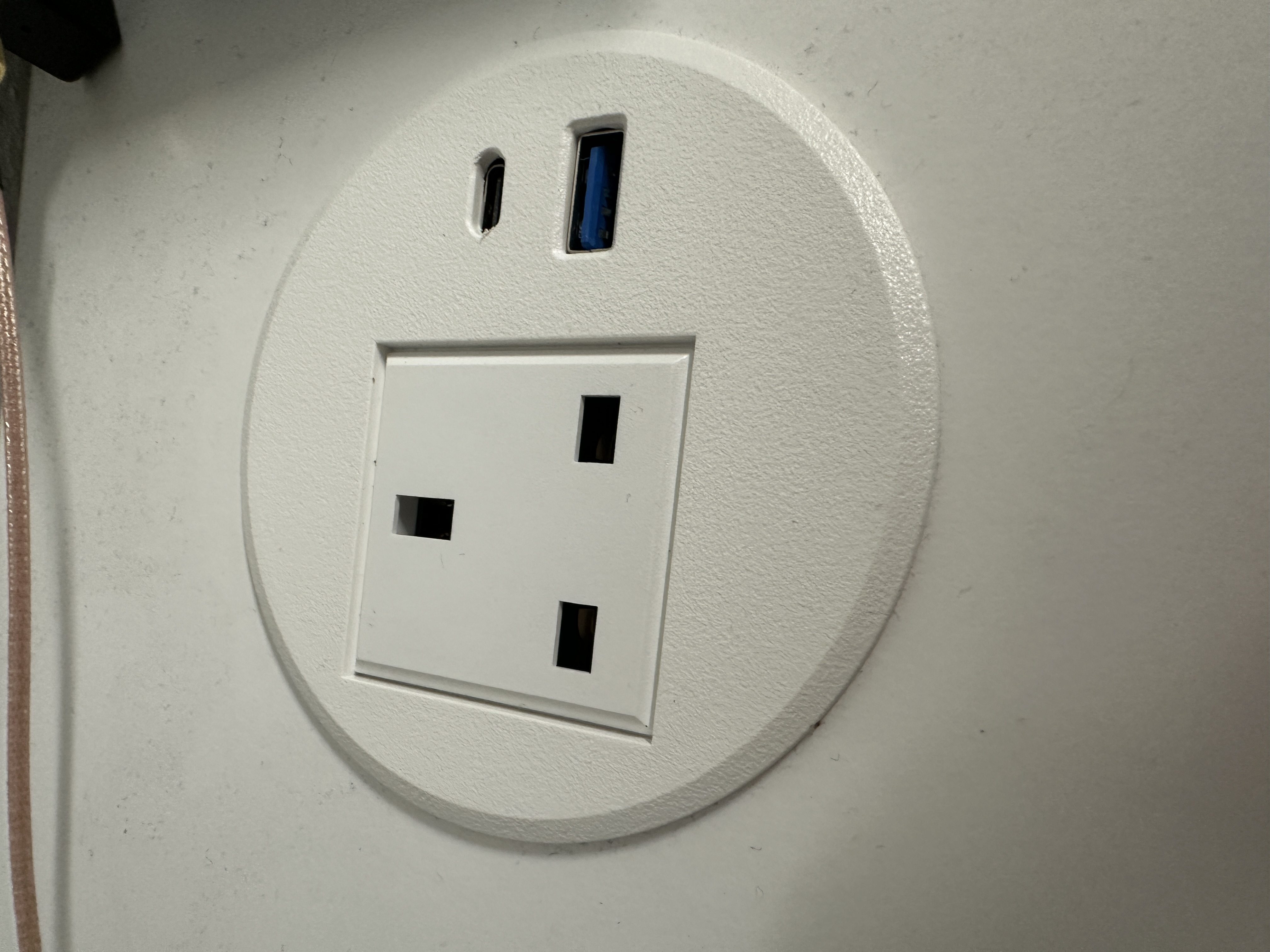 UK 13A Plug Safety Cover by Ememell | Download free STL model ...