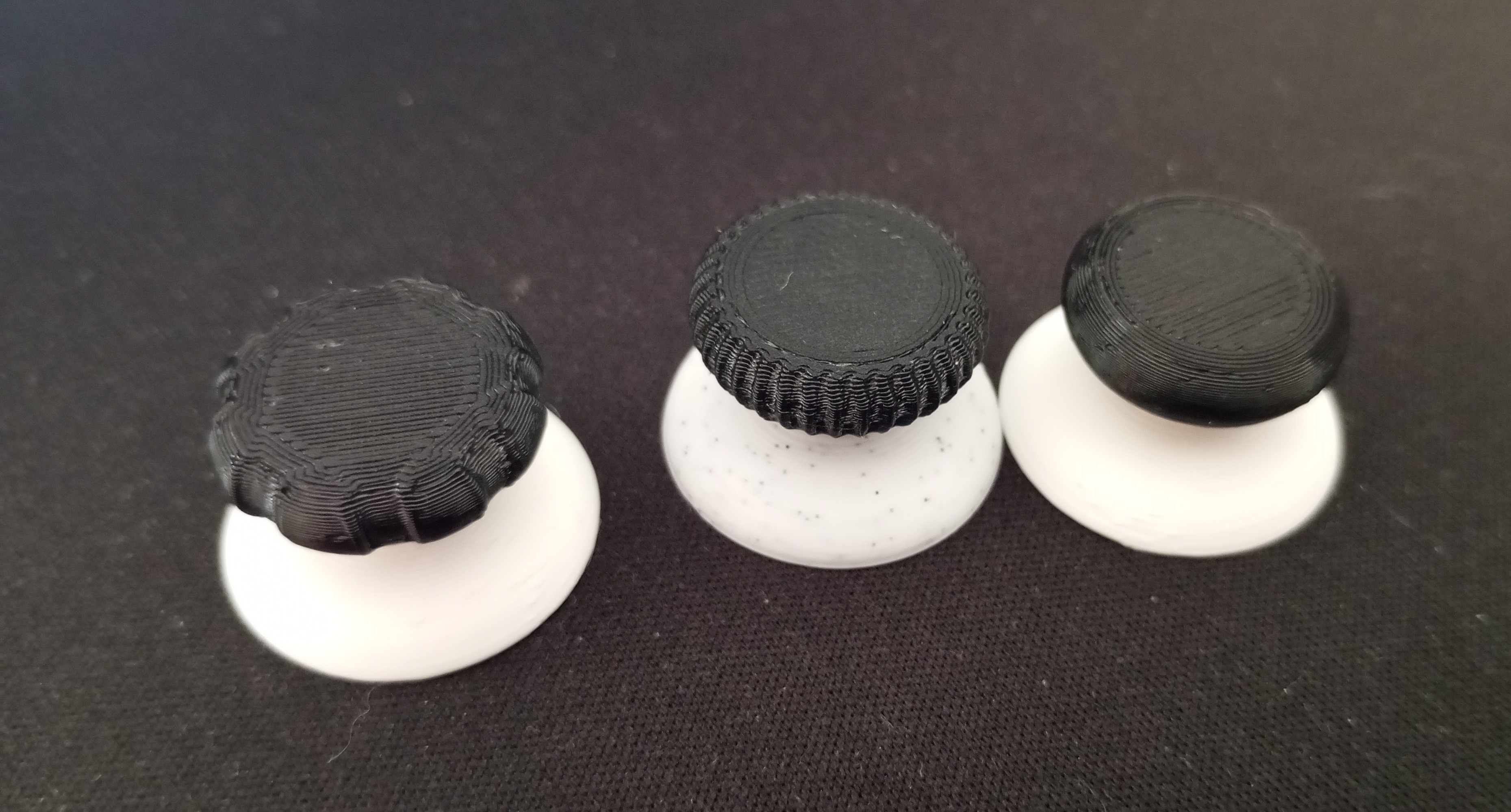 PS4 Controller Thumbstick replacement with flex cap by Stef an ...