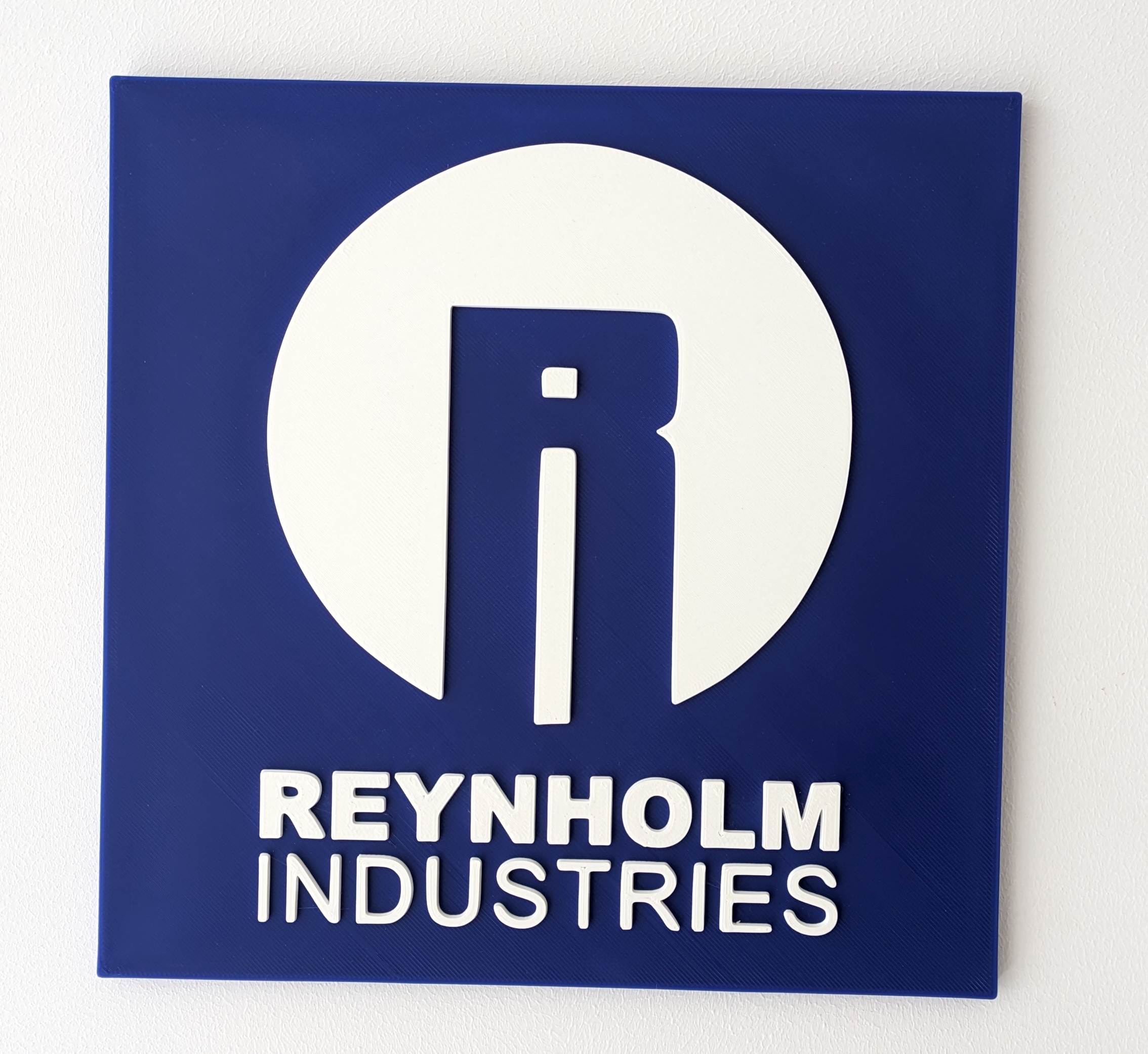 IT Crowd - Reynholm Industries -Sign by flazer | Download free STL ...