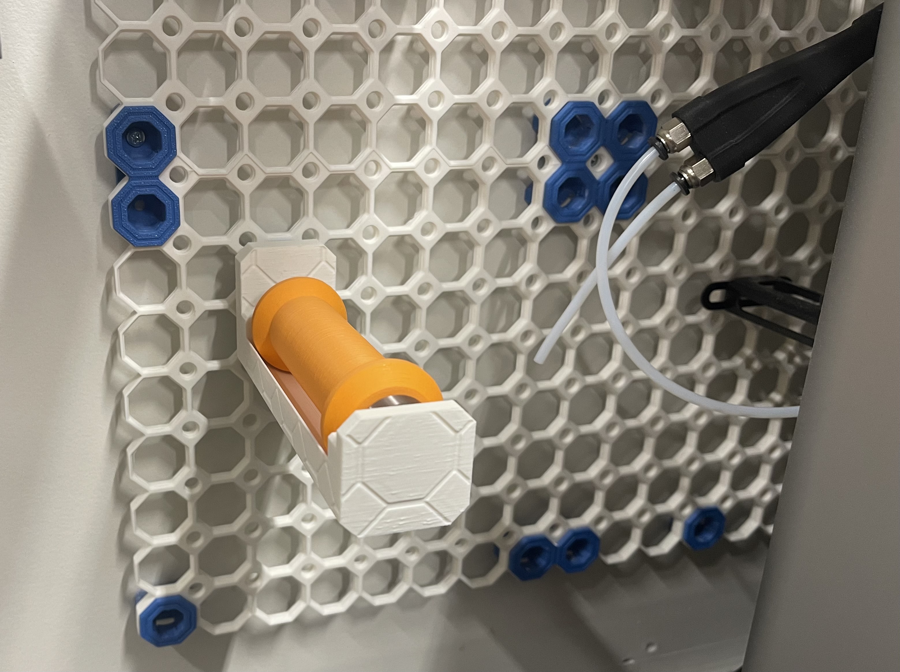 Multiboard Filament Spool Holder by FroznBits | Download free STL model | Printables.com