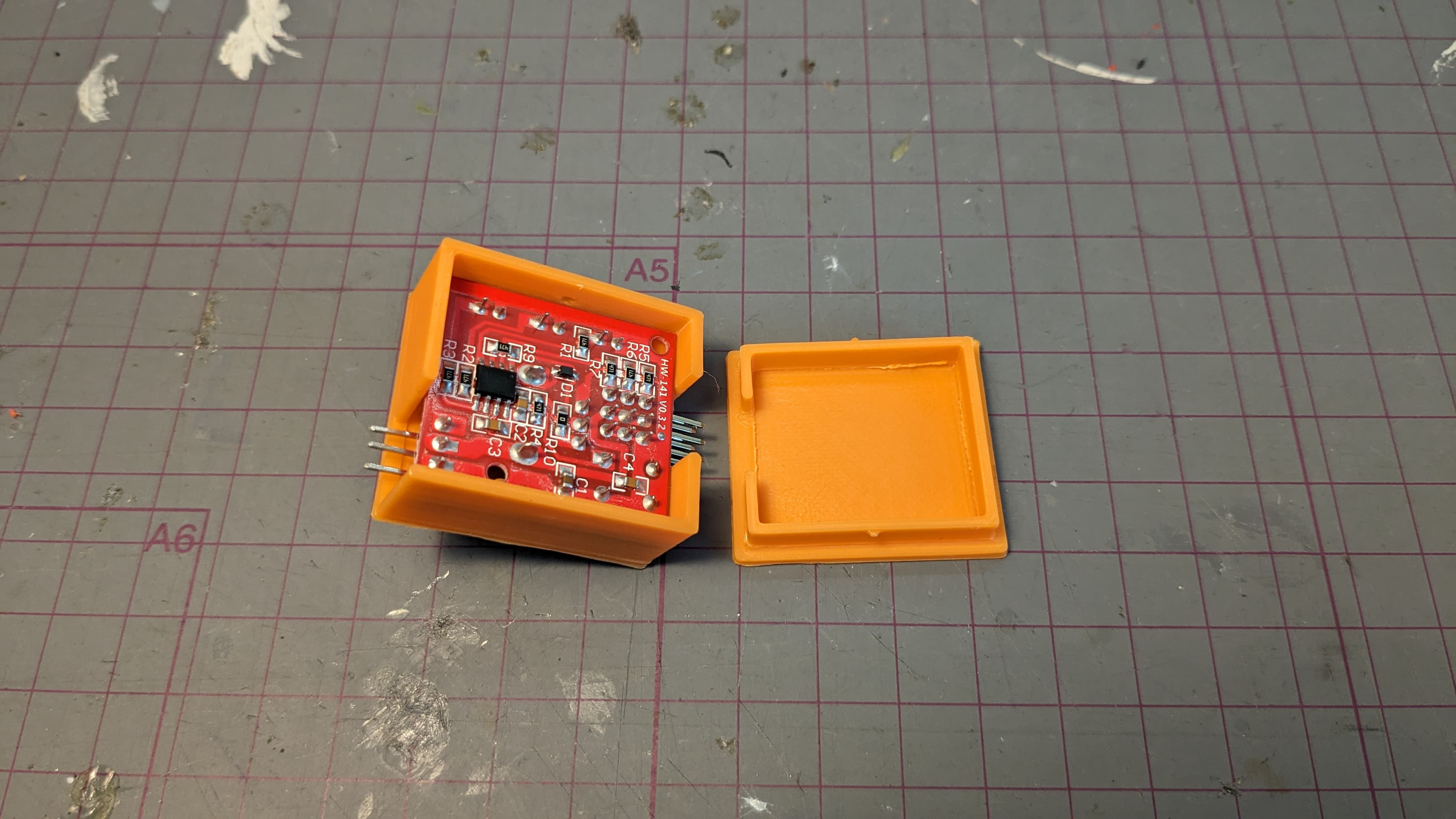 servo tester case (no additional parts required) by TooMuchESP ...