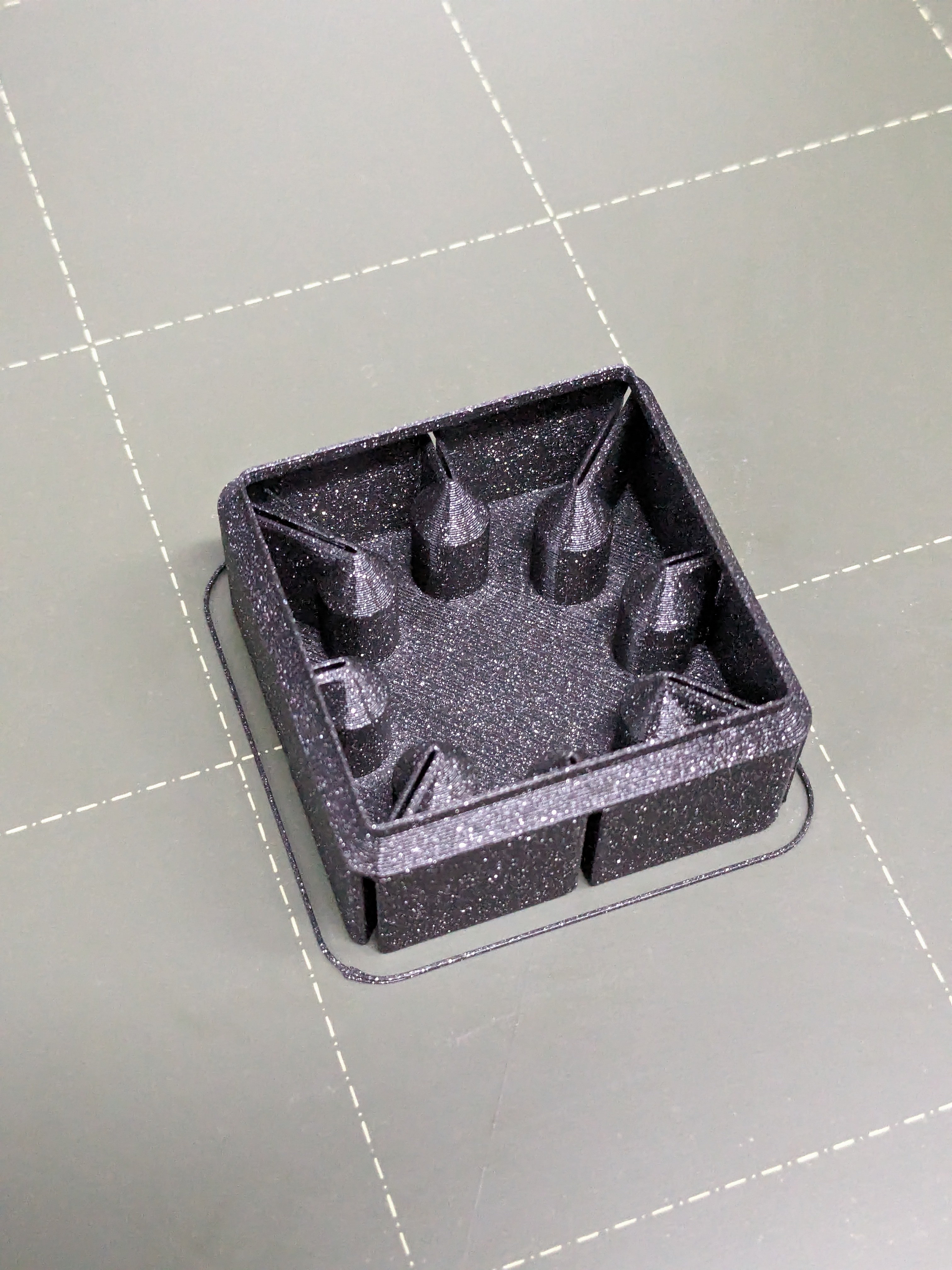 gridfinity V6 nozzle organizer vase mode by koos42 | Download free STL ...