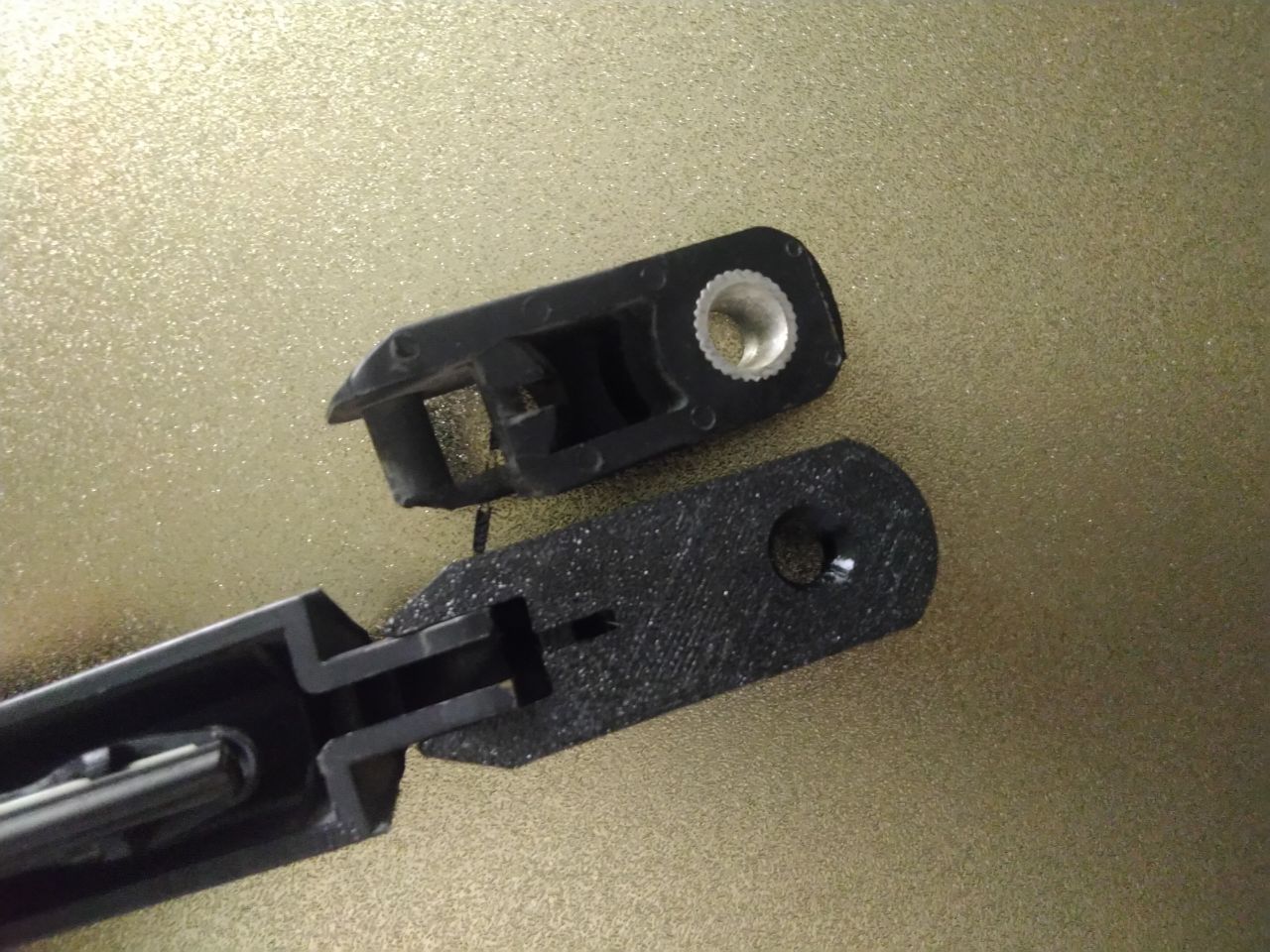 Renault Dacia Lada Wiper Holder by Morduster | Download free STL model ...