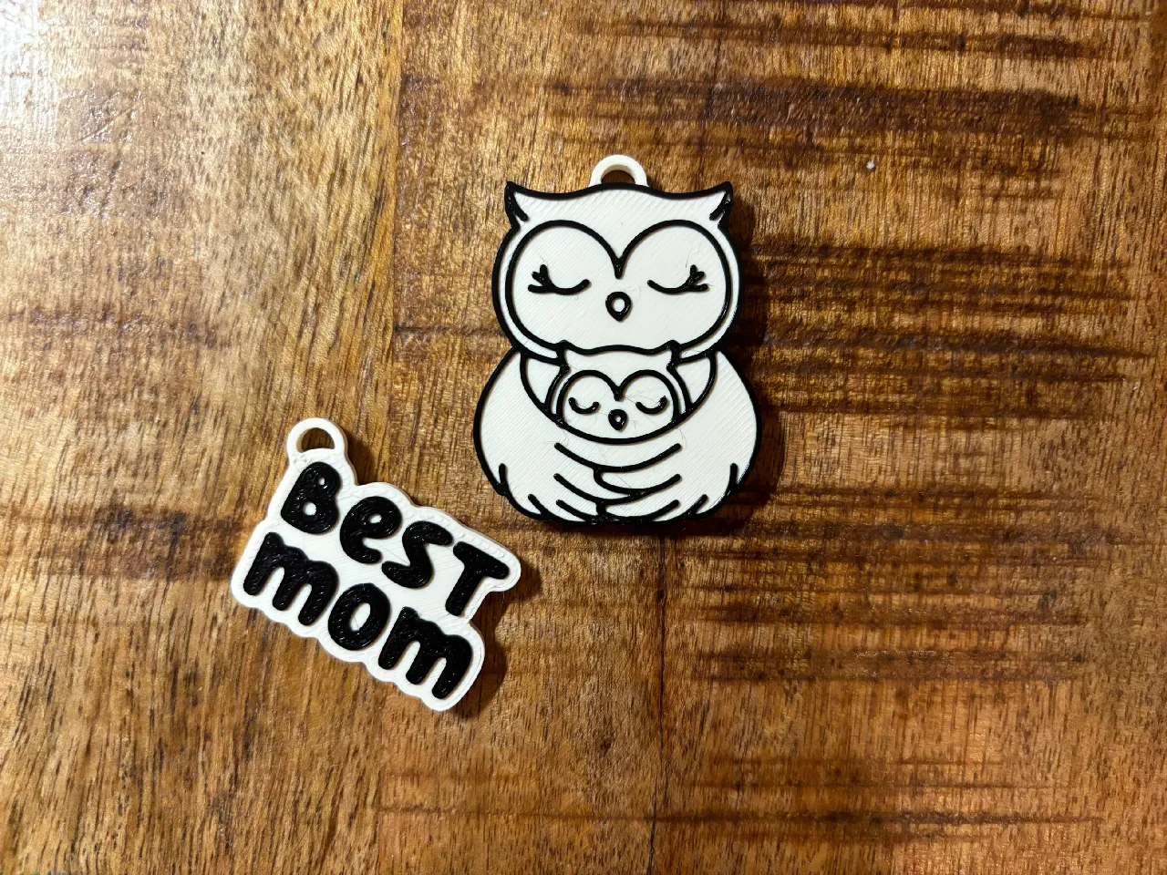 Best mom keychain (Mother's Day gift) by Petra Ollender | Download free ...