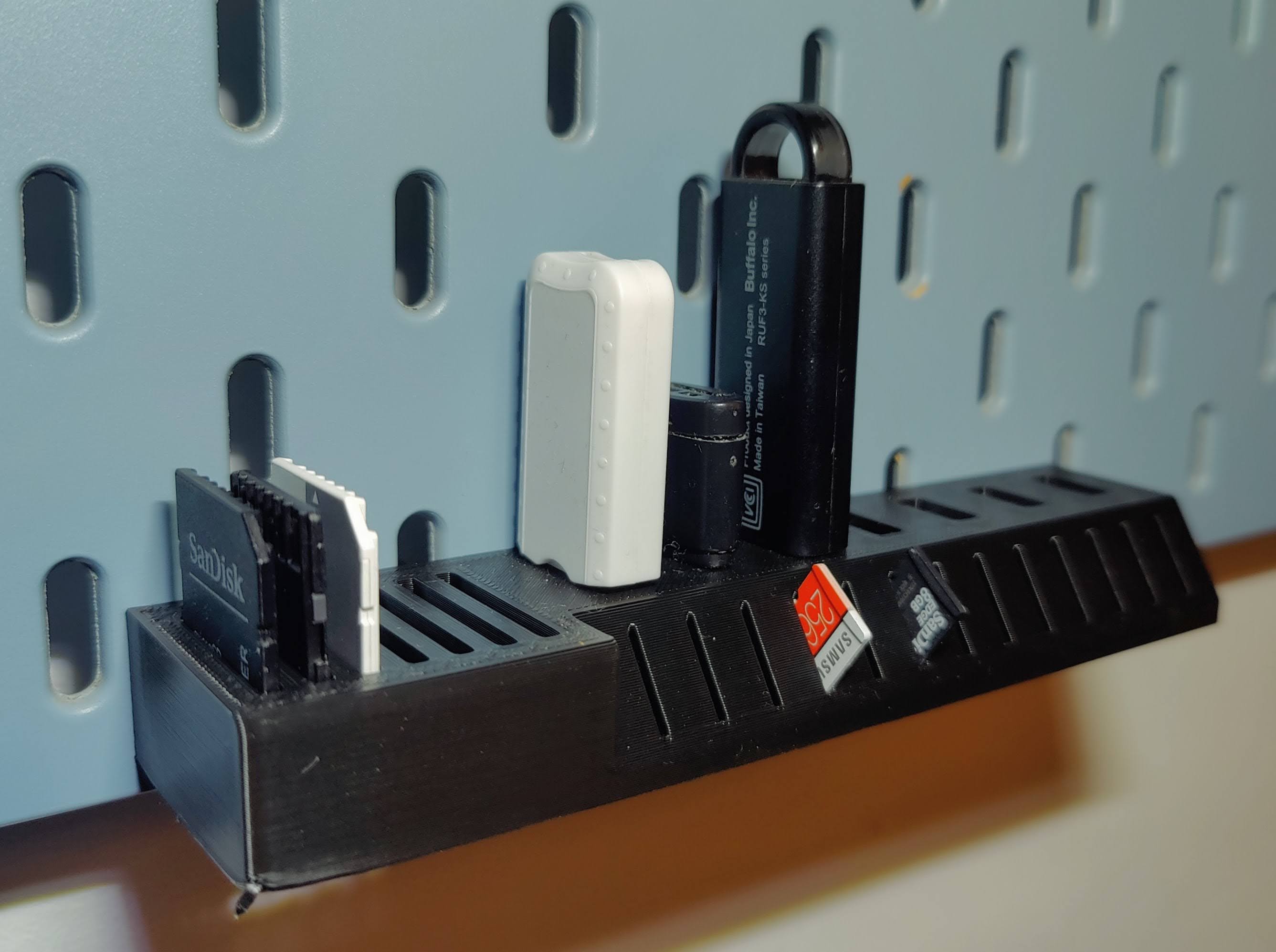 USB and SD card holder for Skadis by YogiTech | Download free STL model | Printables.com