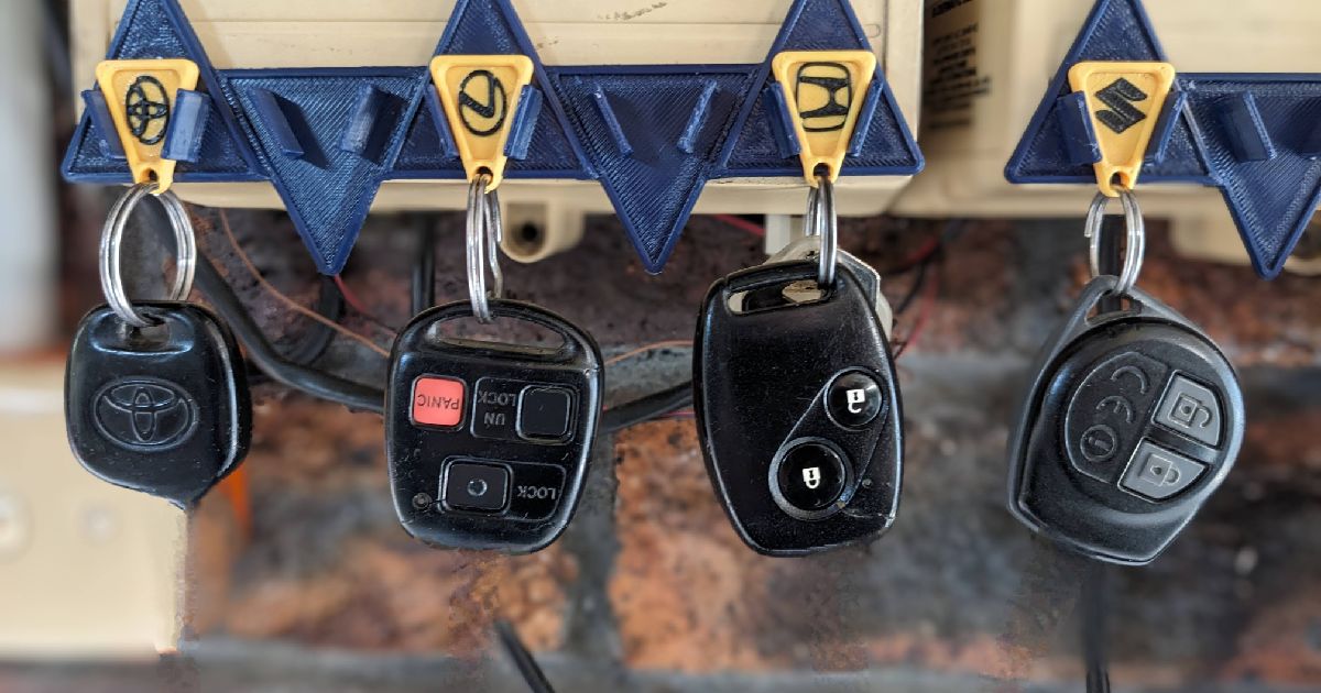 Customisable Key Hanger by SkermiebroTechTips | Download free STL model ...