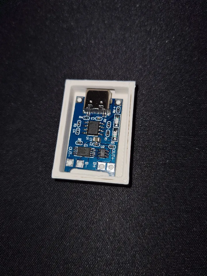 TP4056 with usb-c port holder by Albert Schwarz | Download free STL ...