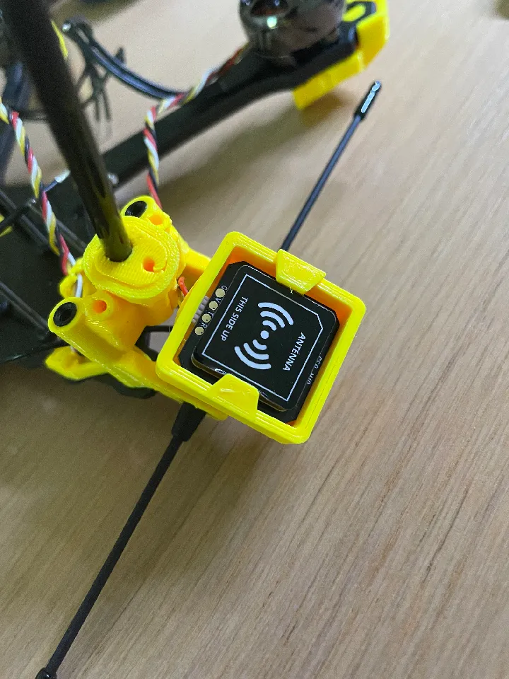 22mm GPS mount for SpeedyBee Master 5 V2 by pkrolik | Download free STL ...