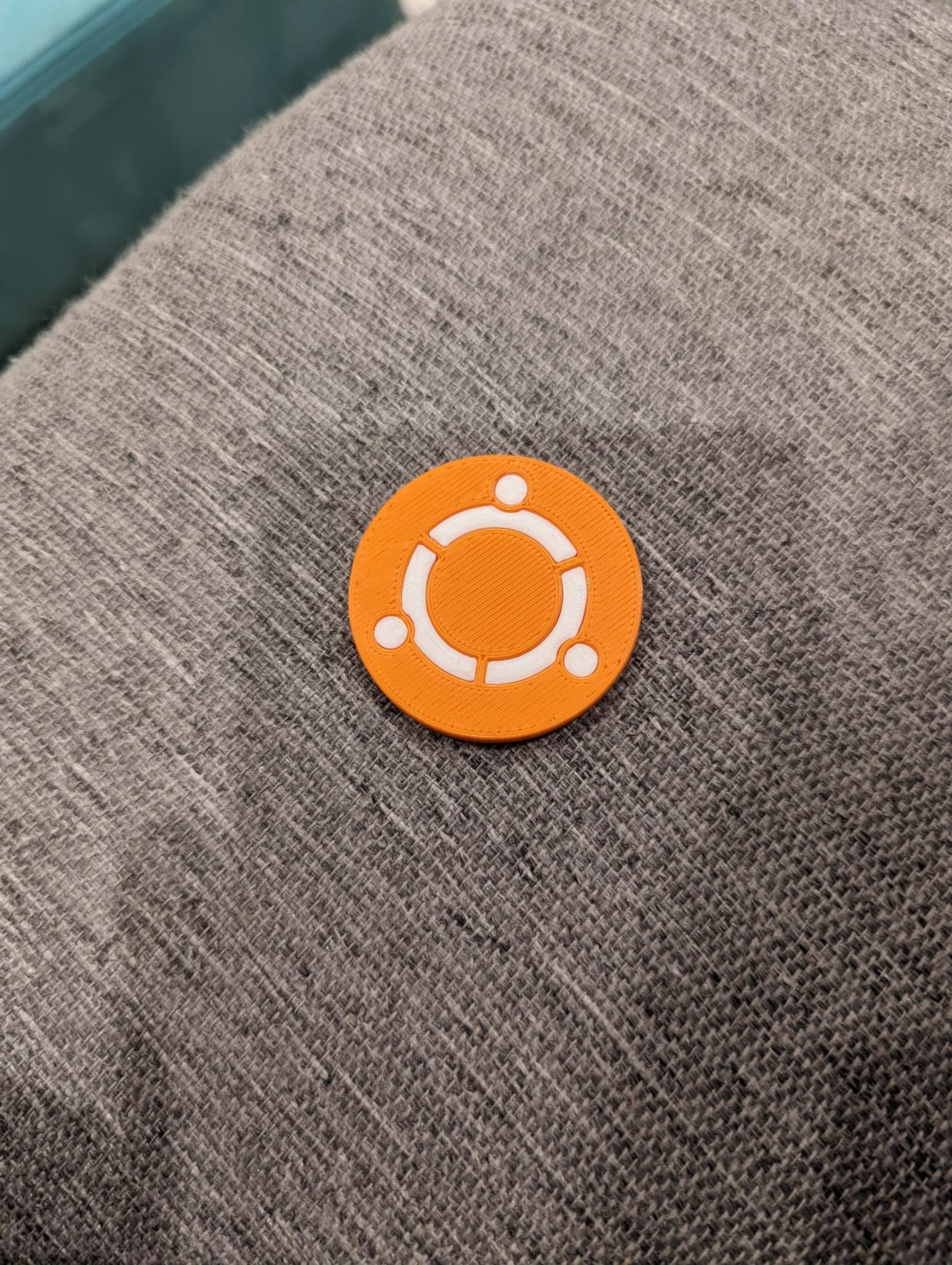 Ubuntu Tokens by davy | Download free STL model | Printables.com
