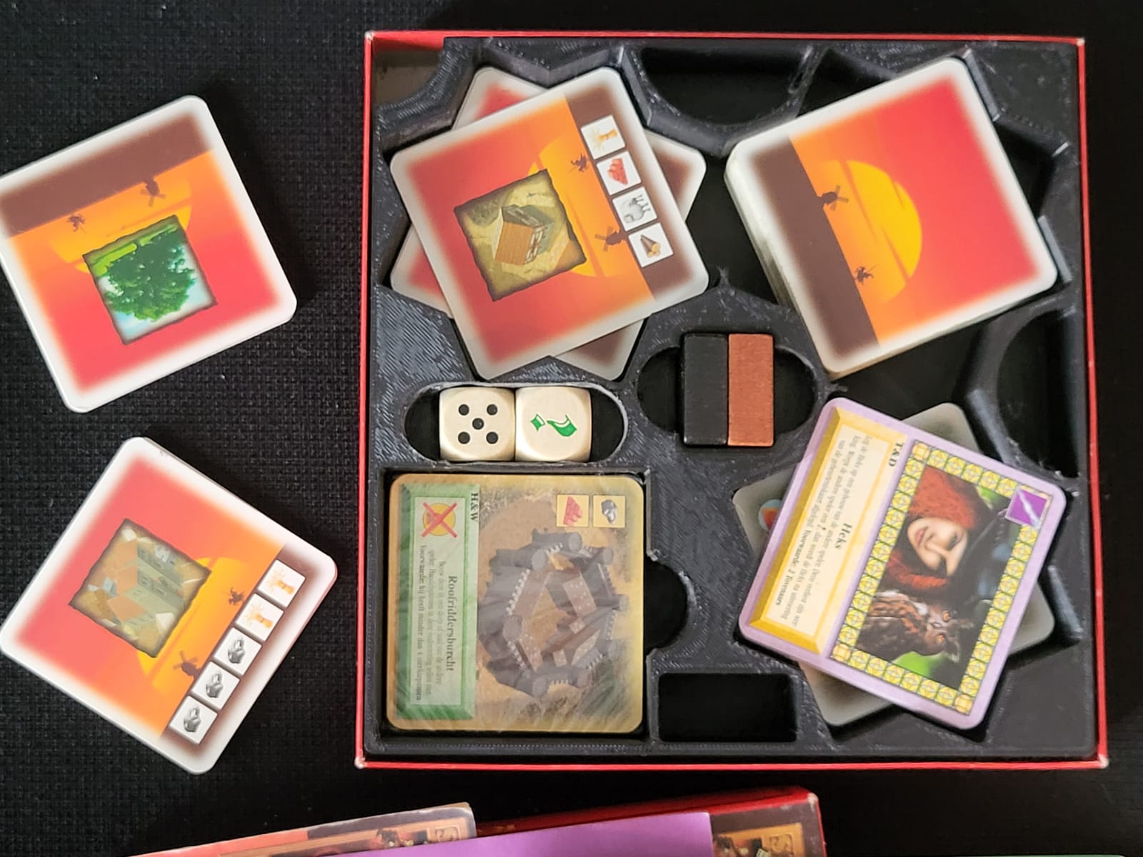 Kaartspel van Catan voor 2 spelers. Box organiser by Bas Smits ... Kaartspel van Catan voor 2 spelers. Box organiser by Bas Smits ...