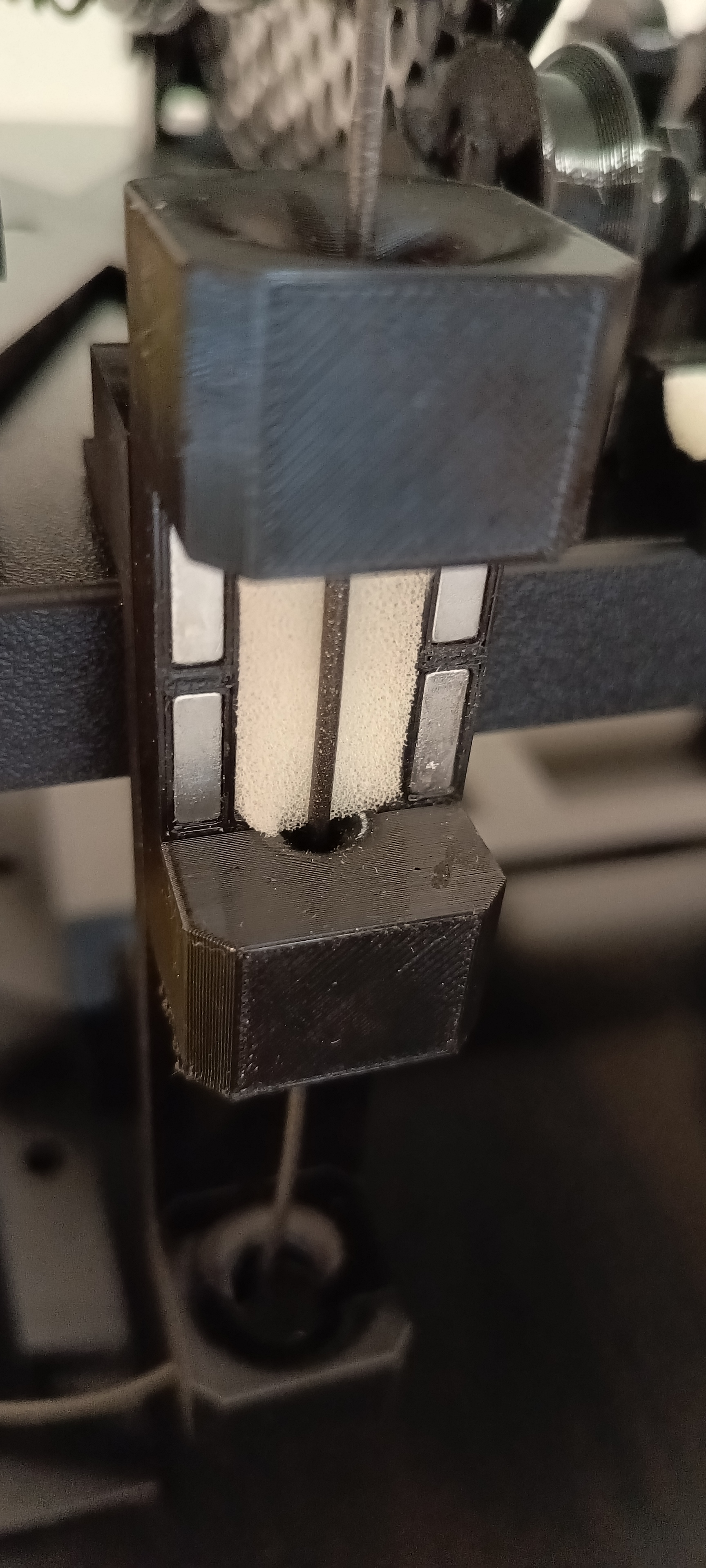 Filament cleaner - end stopper - guide by unit | Download free STL ...