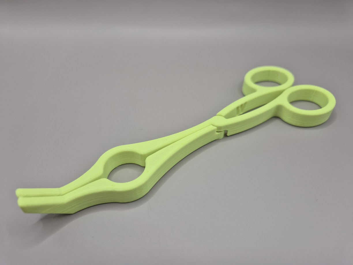 Laboratory Tongs (Print in Place) by Wilko_SLO | Download free STL ...