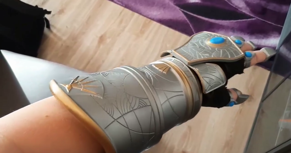 Stargate Jaffa Armour - Gauntlets by Martin | Download free STL model ...